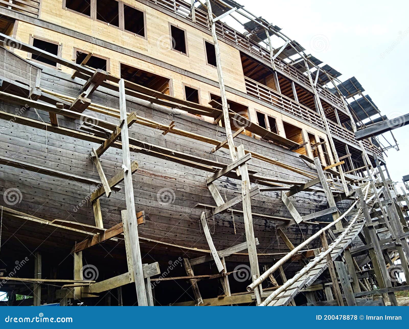 Pinisi Ship in the Assembly Process Stock Photo - Image of ship, south ...