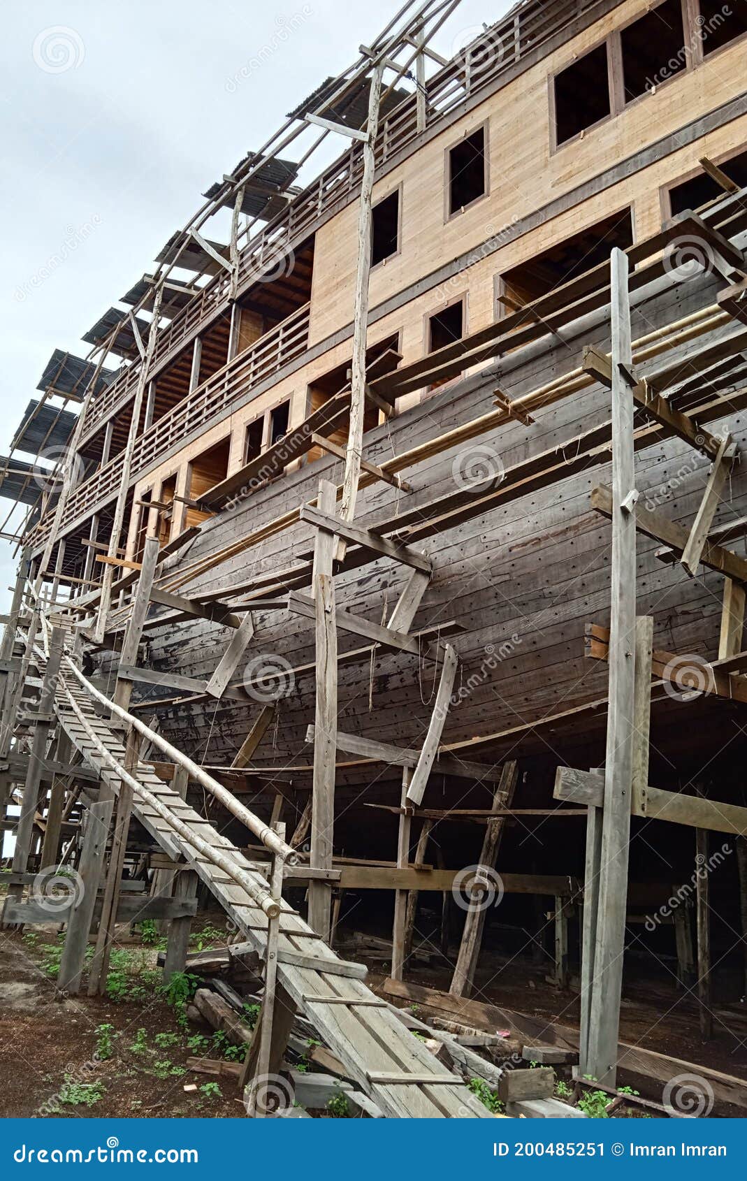 Pinisi Ship Seen from the Side is Still in the Process of Assembly ...
