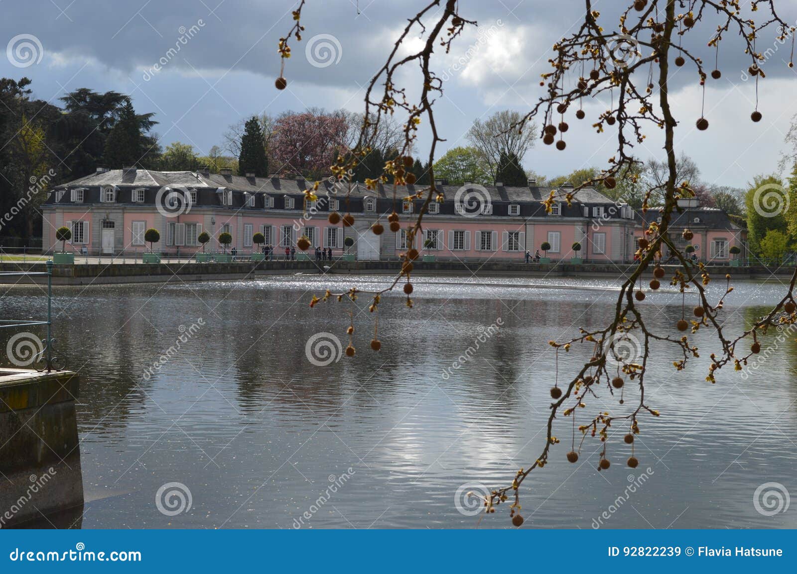 Pink castle in Dusseldorf stock image. Image of benrath - 92822239