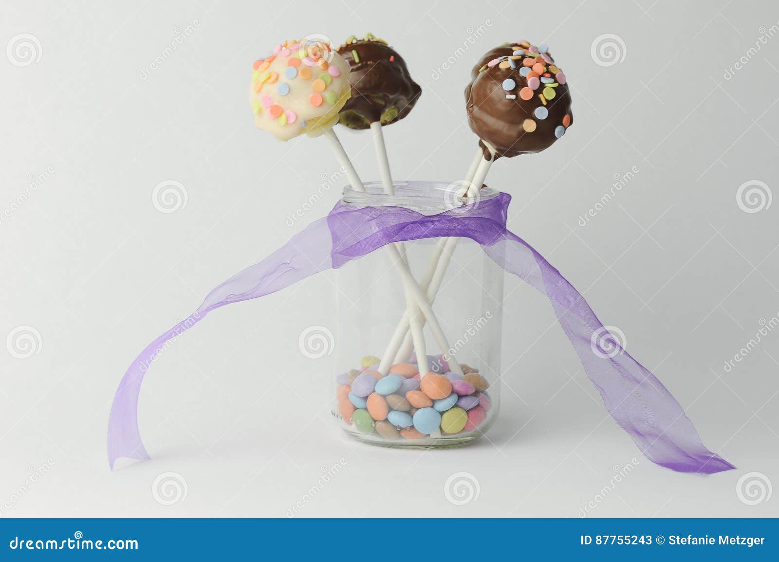 Pink and Chocolate Cake Pops Stock Image - Image of kindergeburtstag ...
