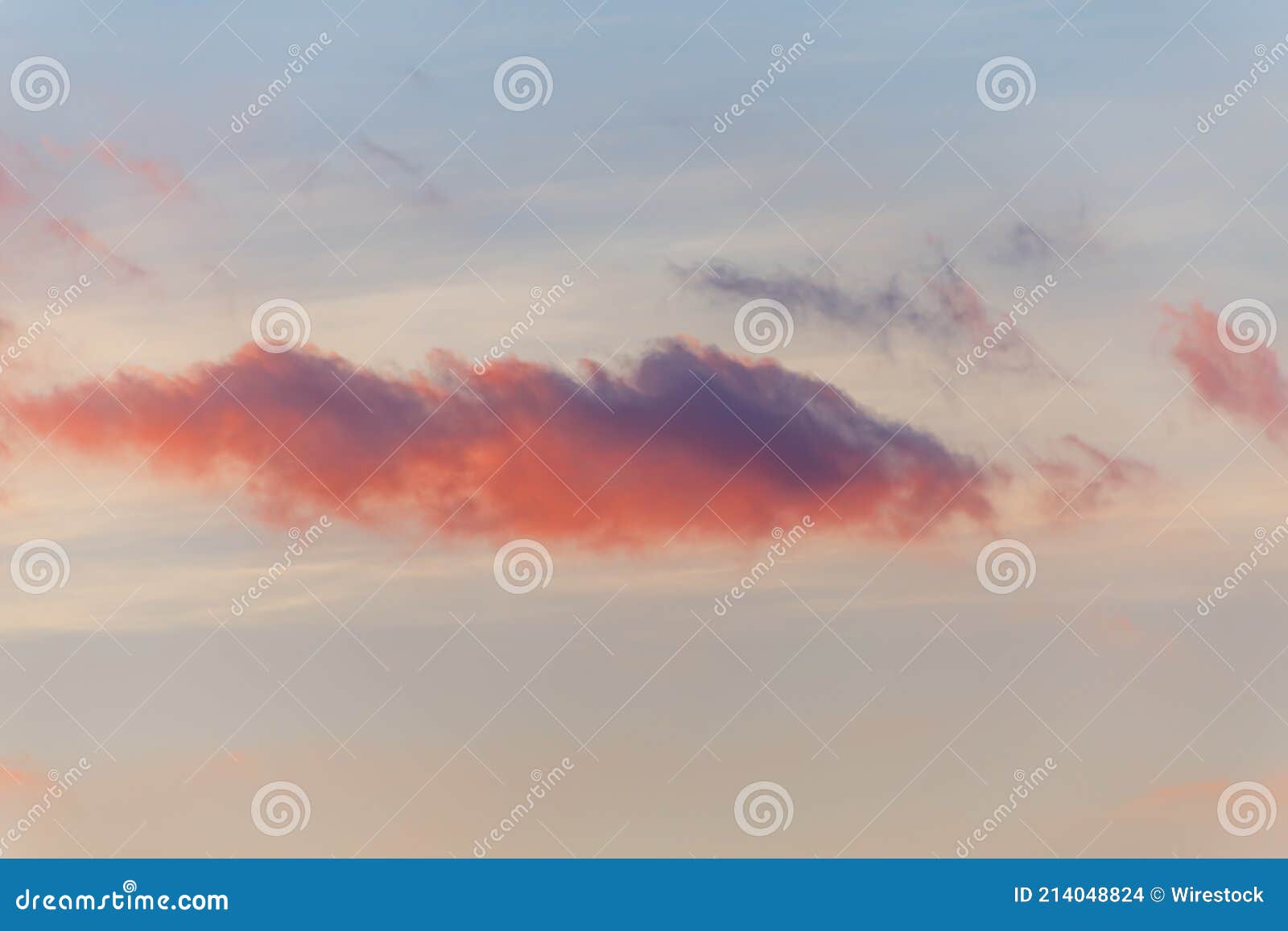 Pink Clouds in the Evening Sky Stock Photo - Image of dusk, clouds ...