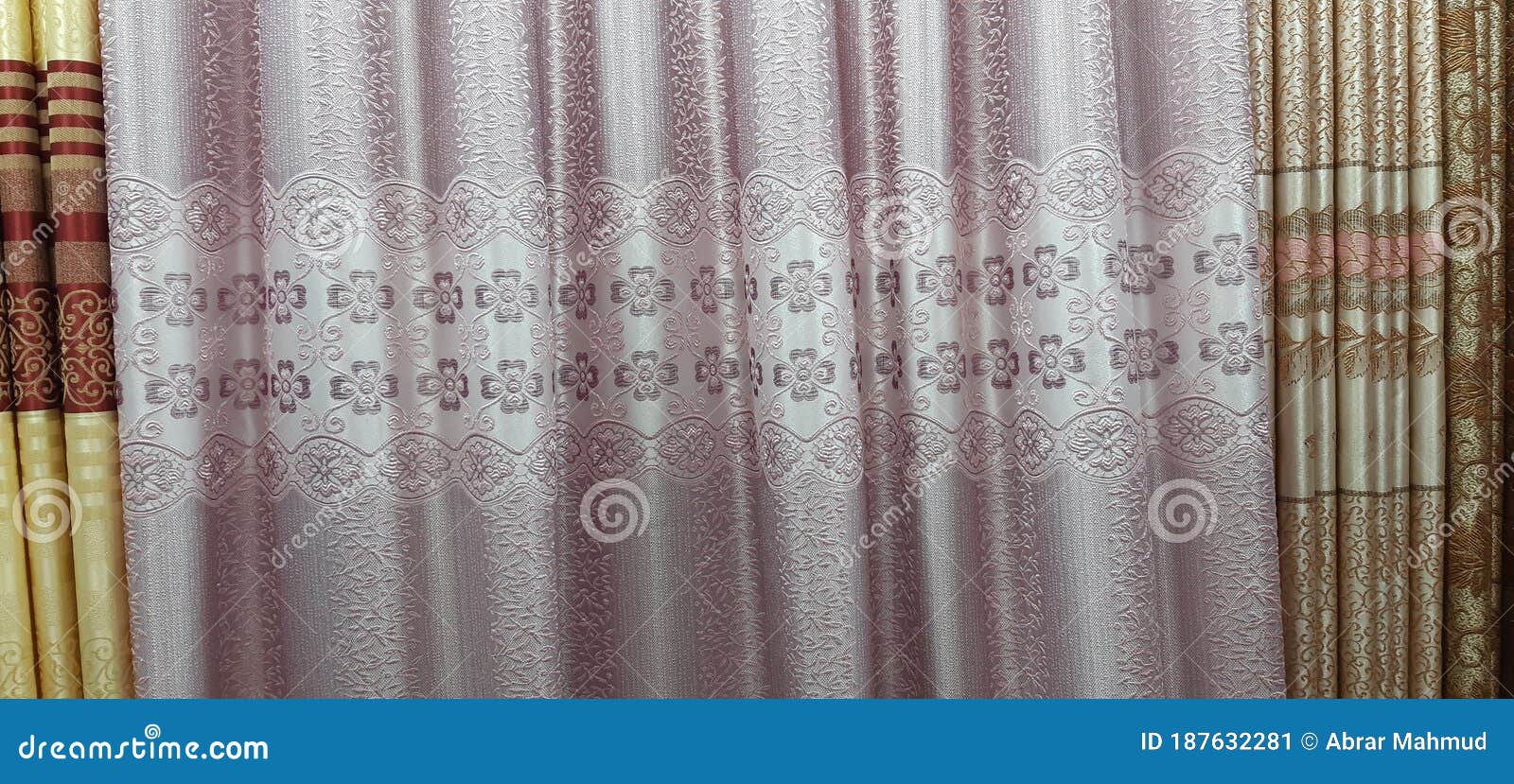 Chinese Porda Stock Photos - Free & Royalty-Free Stock Photos from ...