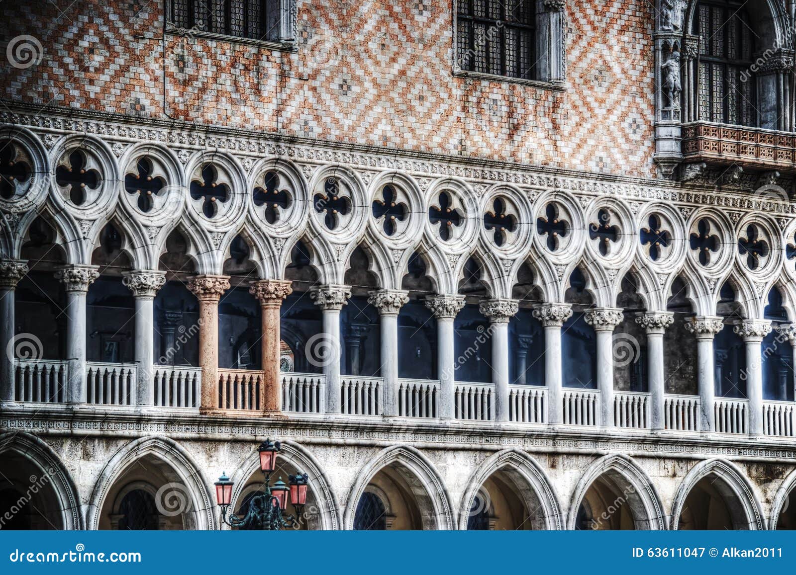 Pink Columns in Venice Ducal Palace Stock Image - Image of ducal ...