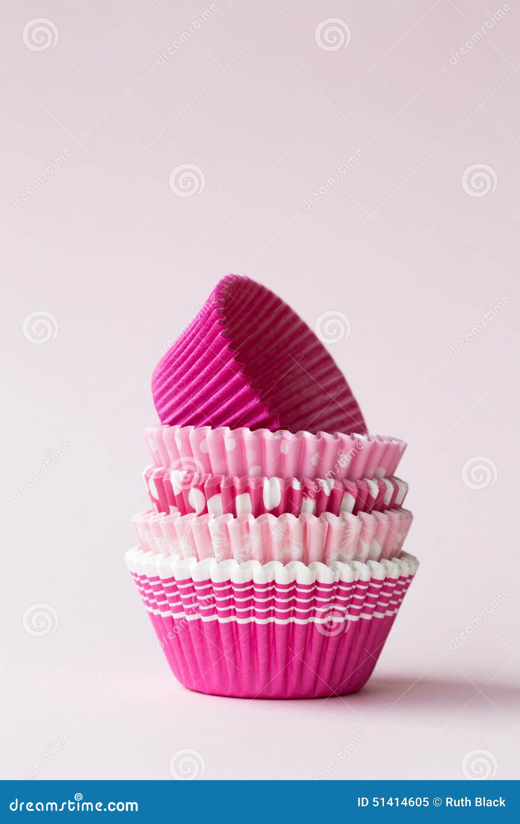 Pink cupcake cases stock image. Image of muffin, liner - 51414605