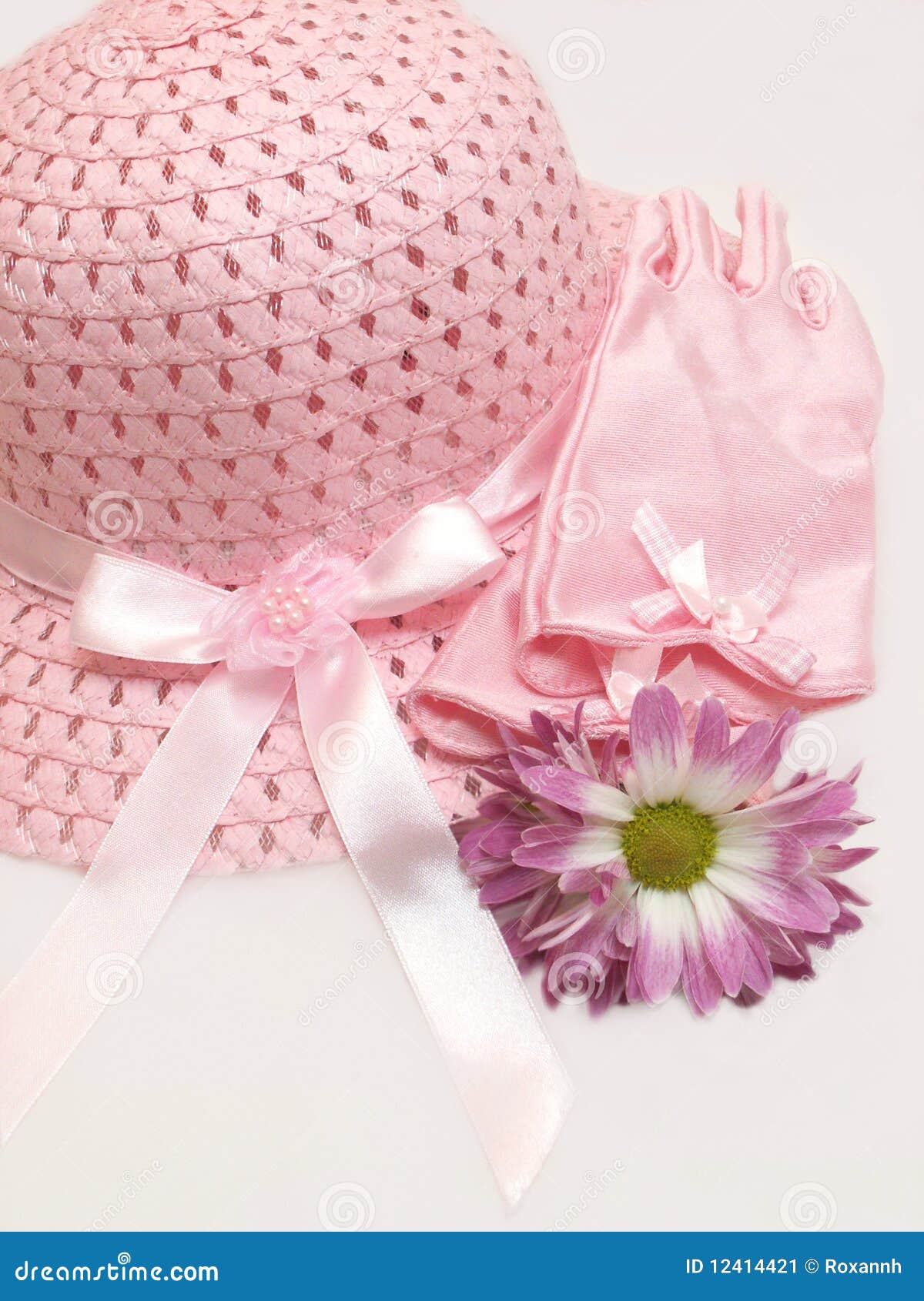 Pink Easter Bonnet and Gloves Stock Image - Image of cute, pink: 12414421