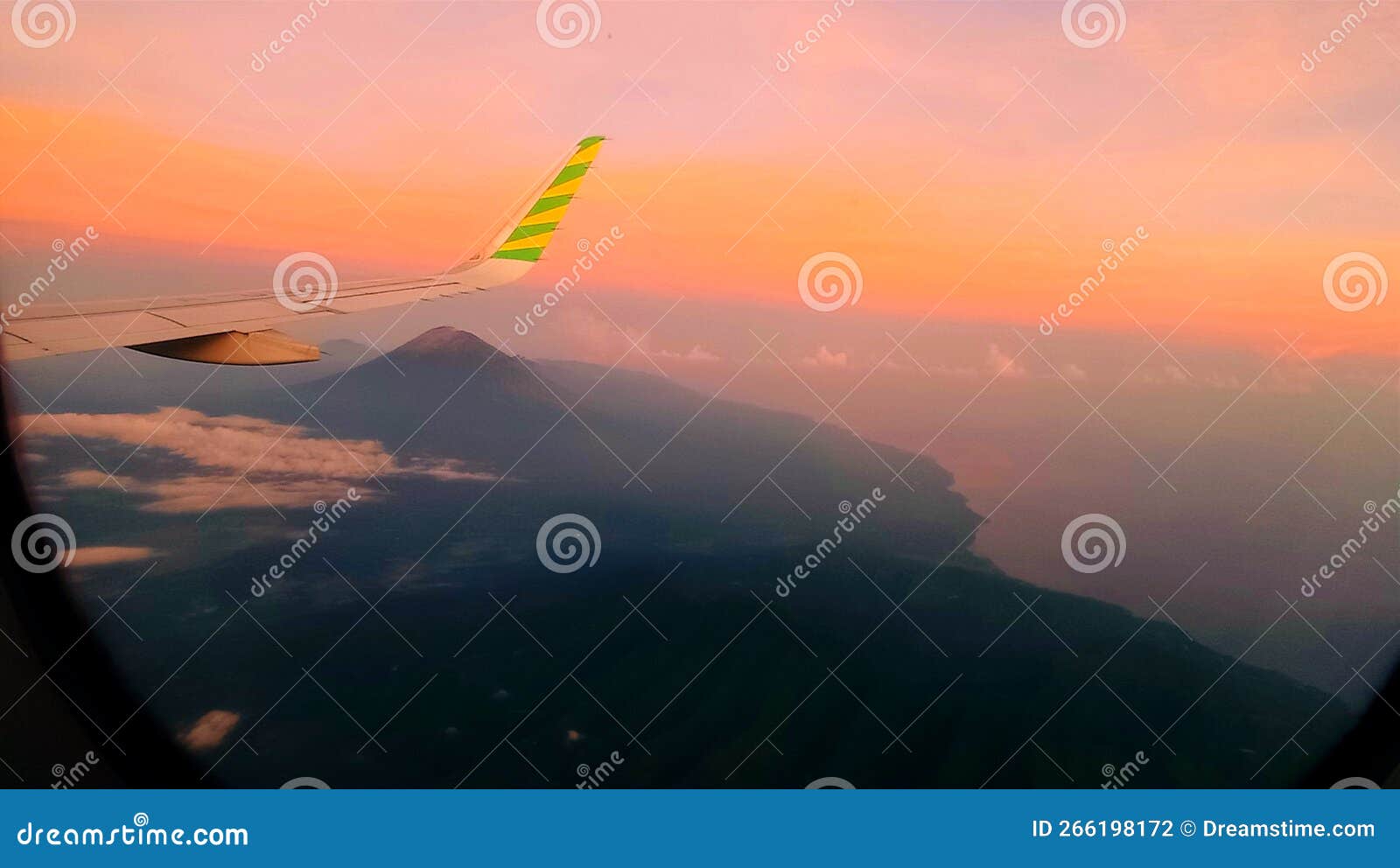 Pink Morning Sky from the Airplane Stock Photo - Image of pink, sunrise ...