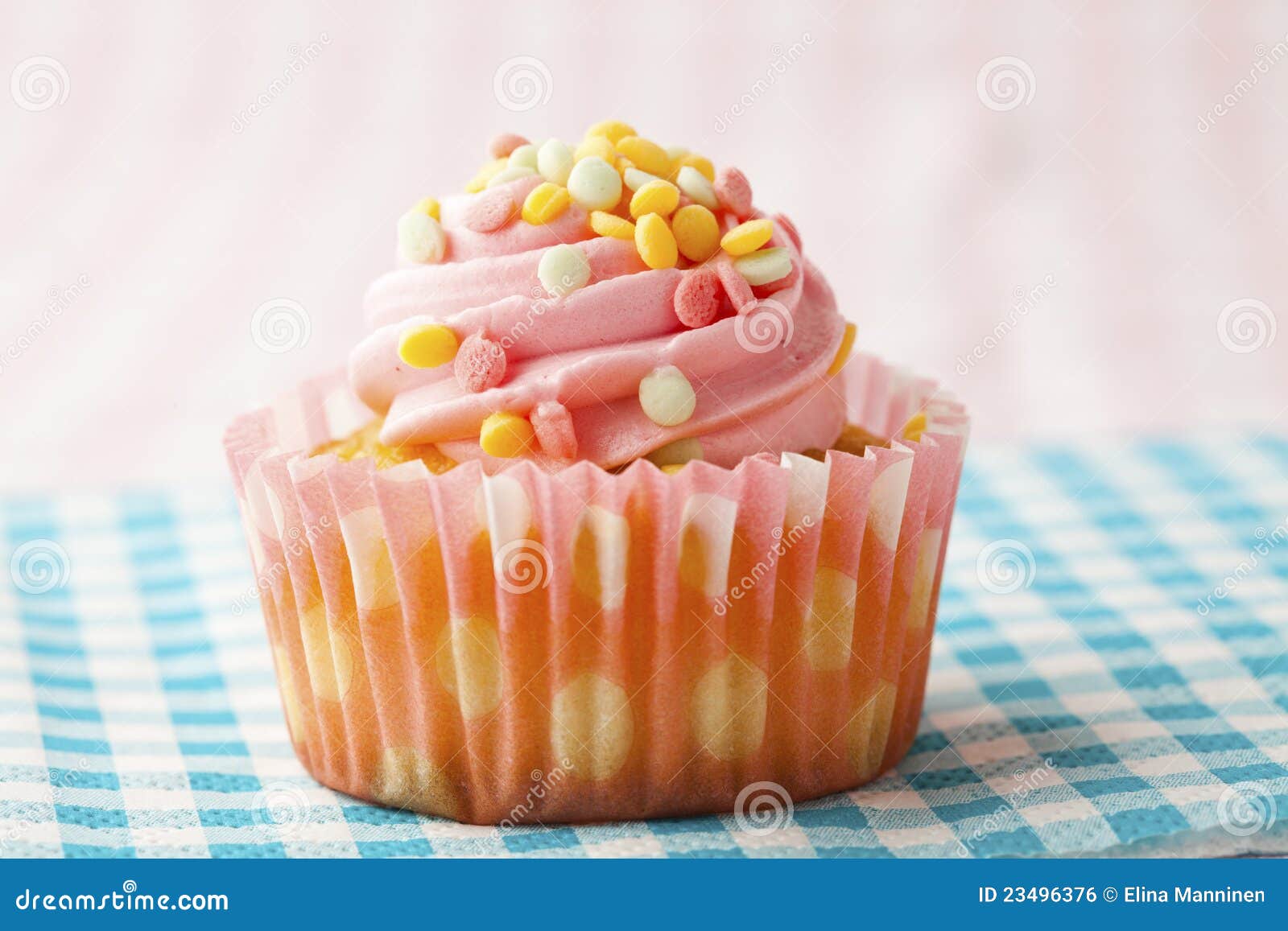 Pink muffin stock photo. Image of birthday, cute, dessert - 23496376