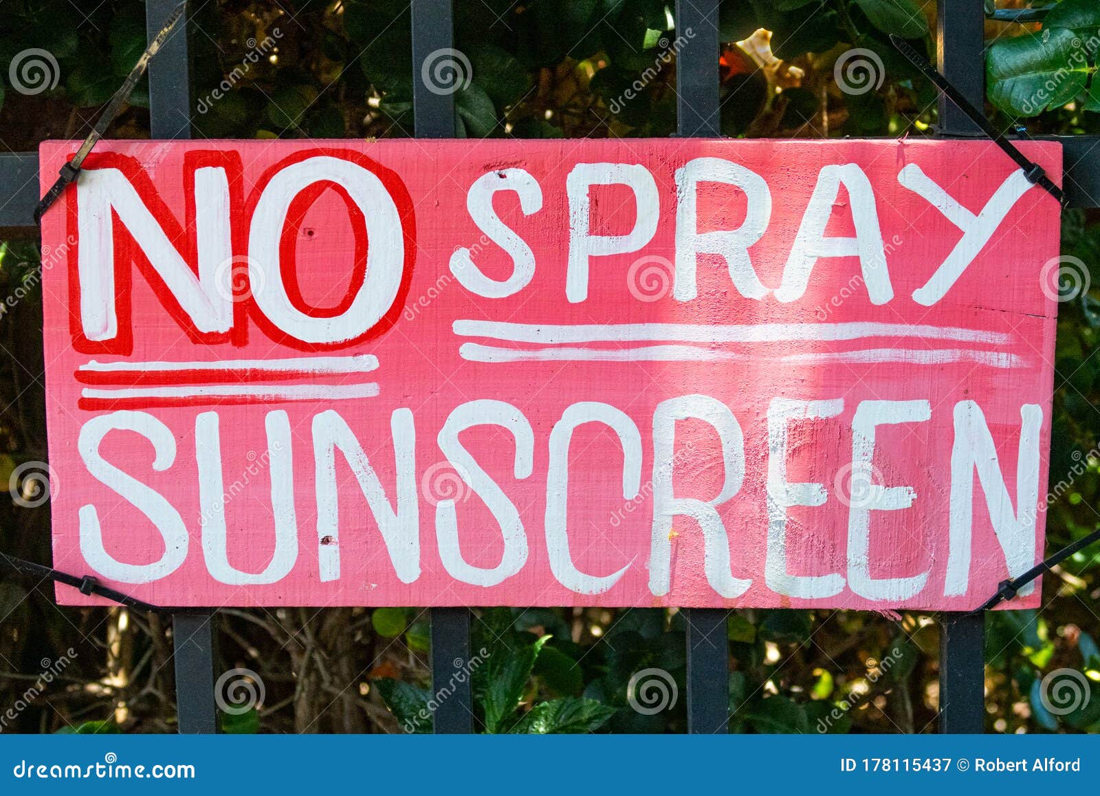 Pink No Spray Sunscreen Sign Stock Image - Image of pink, awareness ...