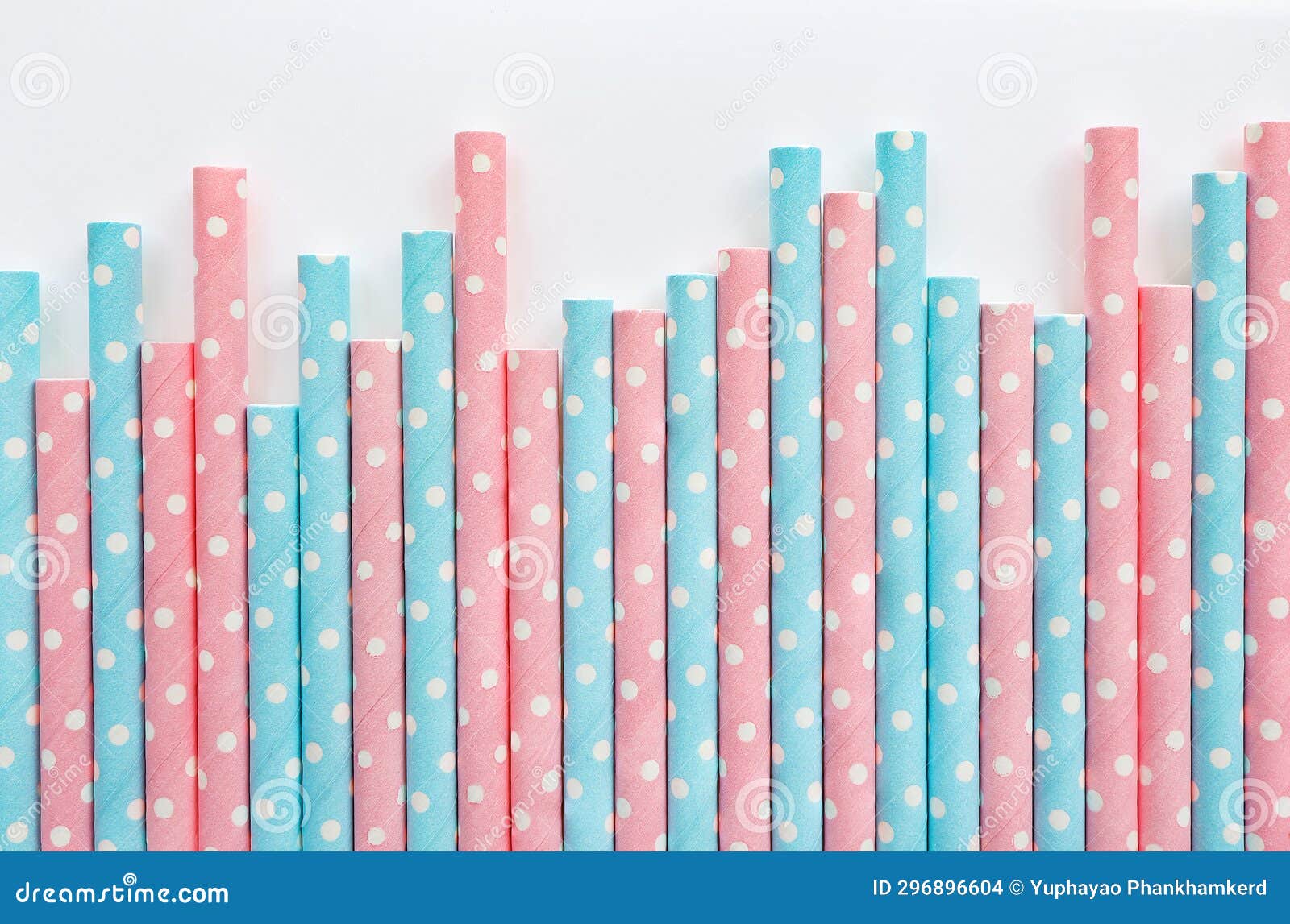 Pink Polka Dot Paper Straws and Light Blue Polka Dot Paper Straws on ...