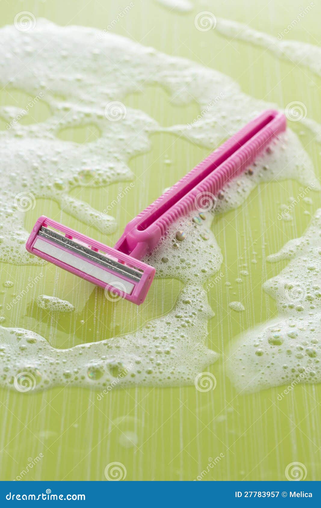 Pink razor blade stock image. Image of green, cosmetic - 27783957
