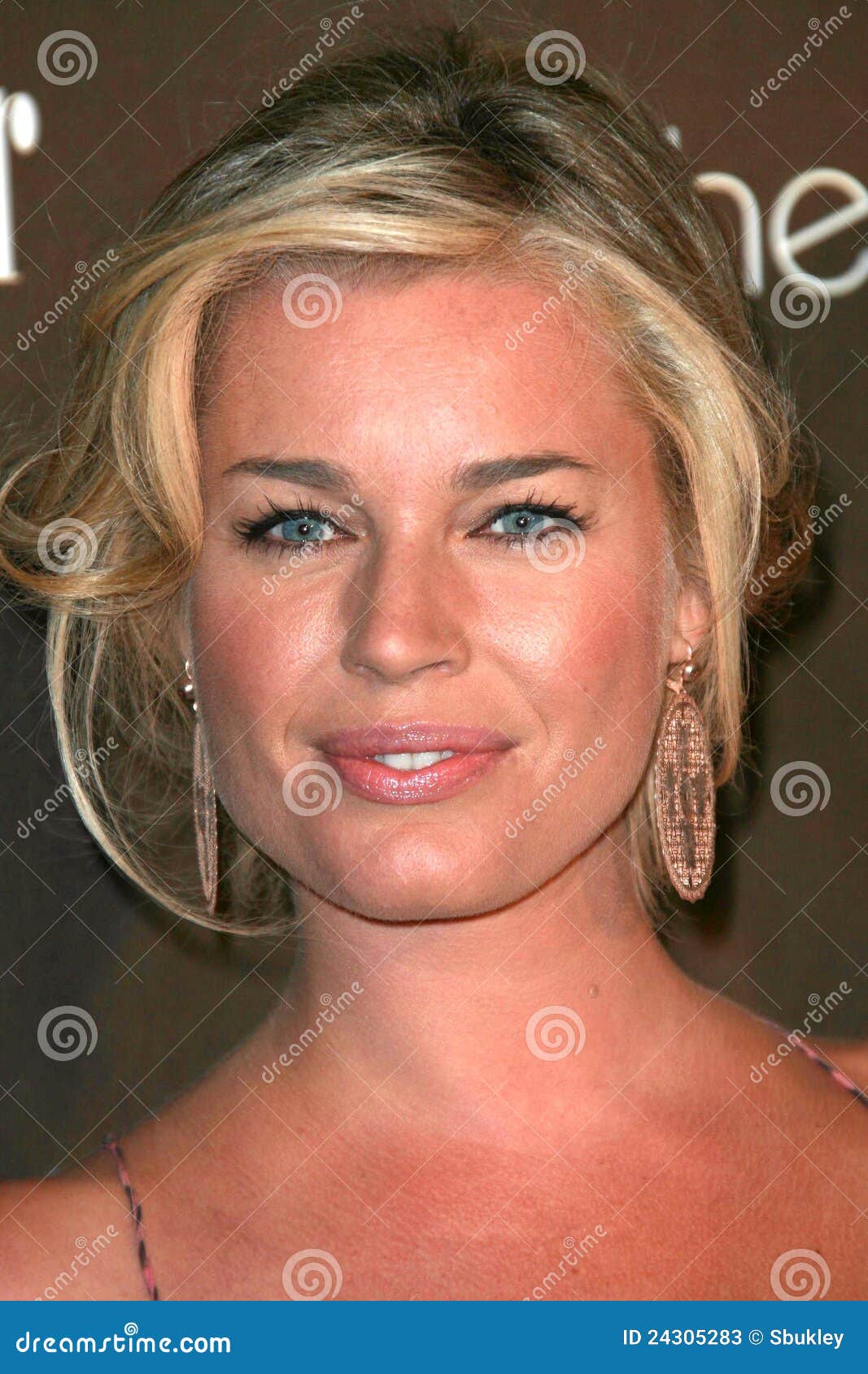 Pink, Rebecca Romijn editorial stock photo. Image of santa - 24305283