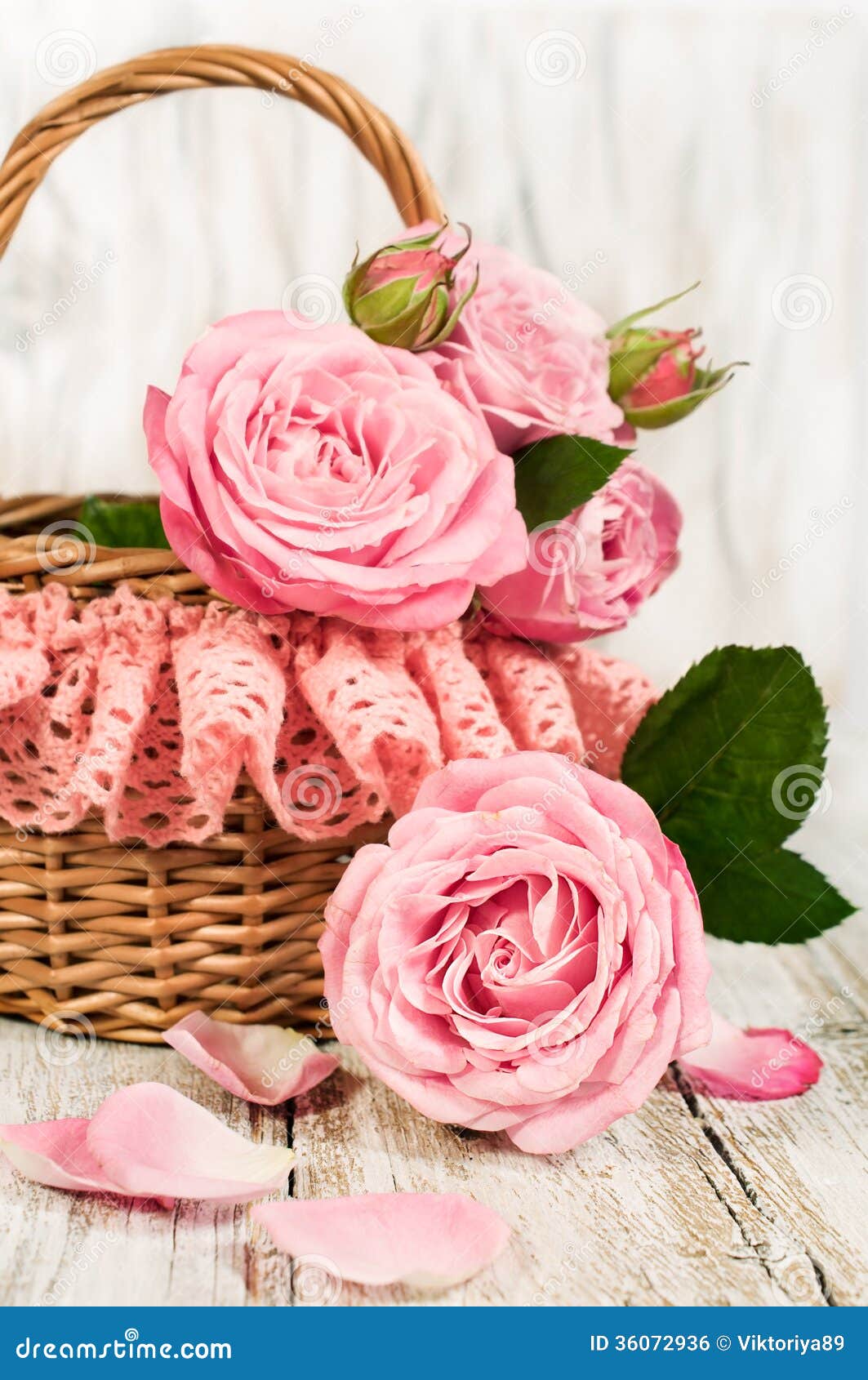 Pink roses in a basket stock photo. Image of bouquet - 36072936