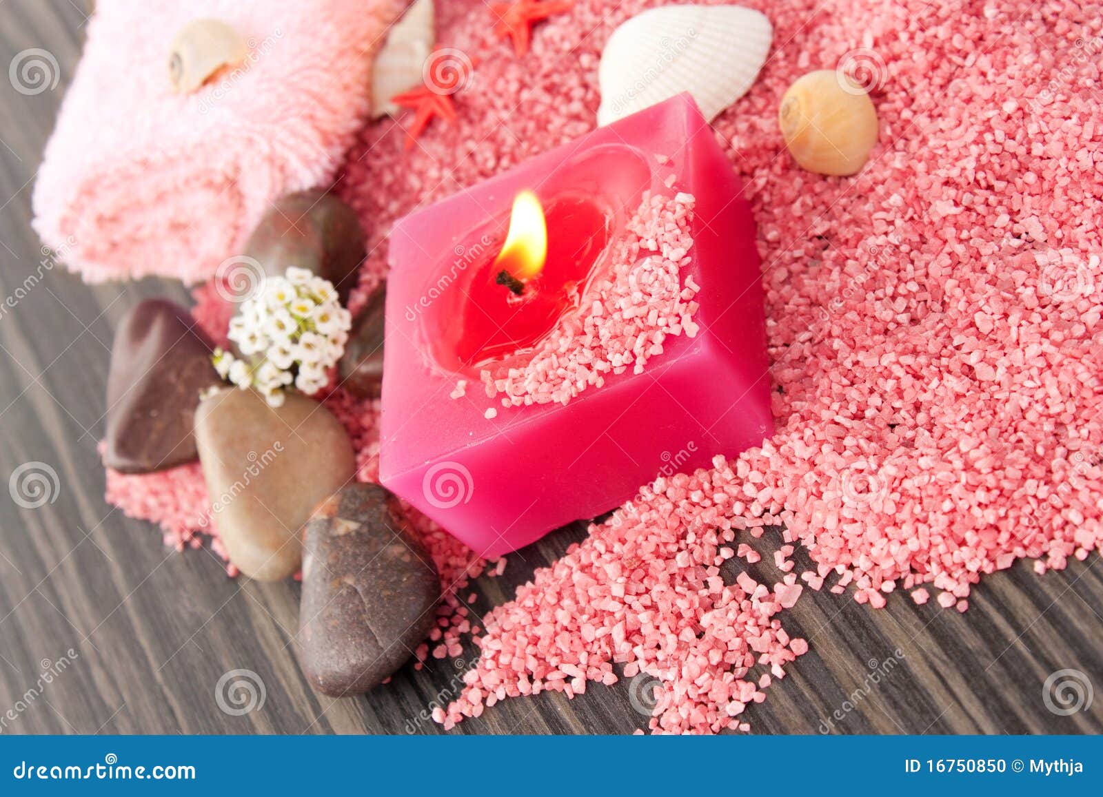 Pink Spa Setting on Natural Wood Stock Photo - Image of healthy, border ...