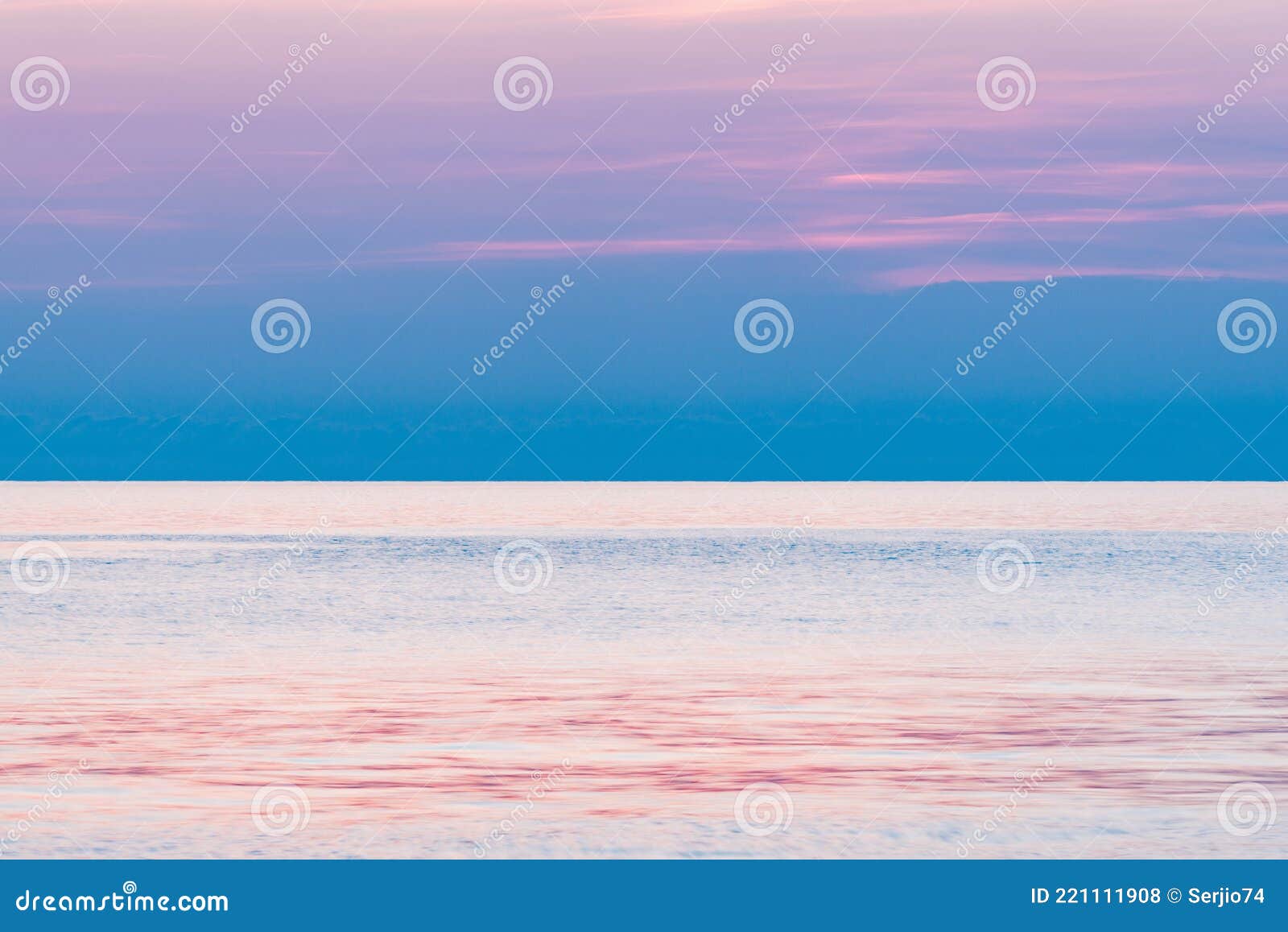 Pink Sunset Sky Above the Ocean. Stock Photo - Image of ocean, colorful ...
