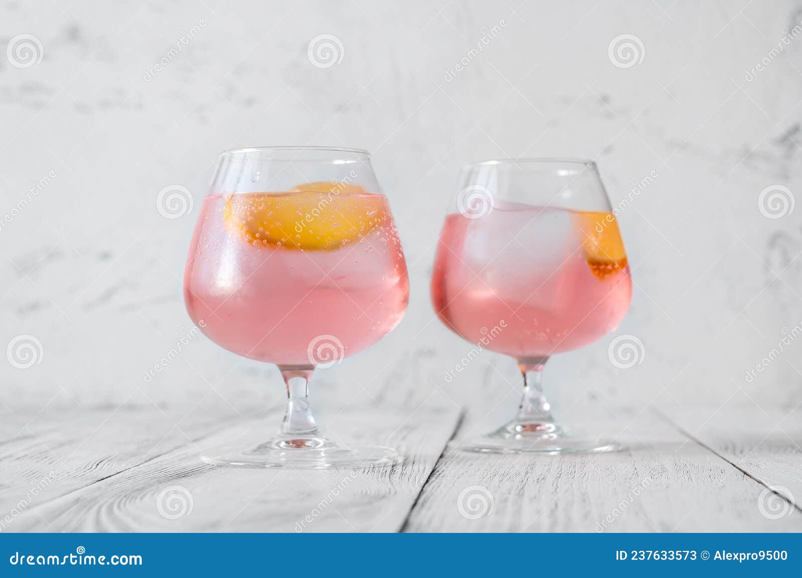 Pink Vodka Lemonade Cocktail Stock Image - Image of alcoholic, cool ...