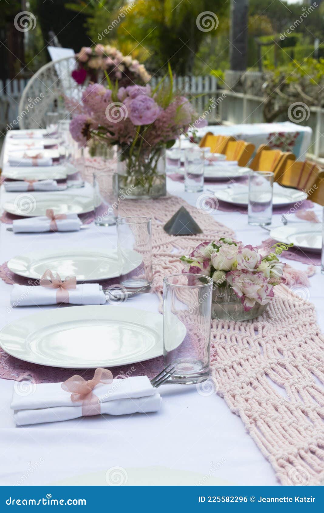 Pink and White Table Setting a Shower Table Setting Stock Photo - Image ...