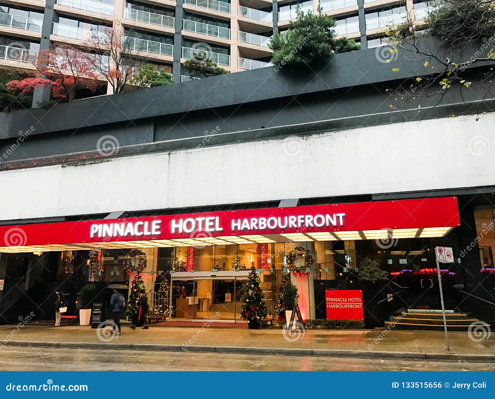 Pinnacle Hotel Harbourfront, Vancouver, British Columbia Editorial ...