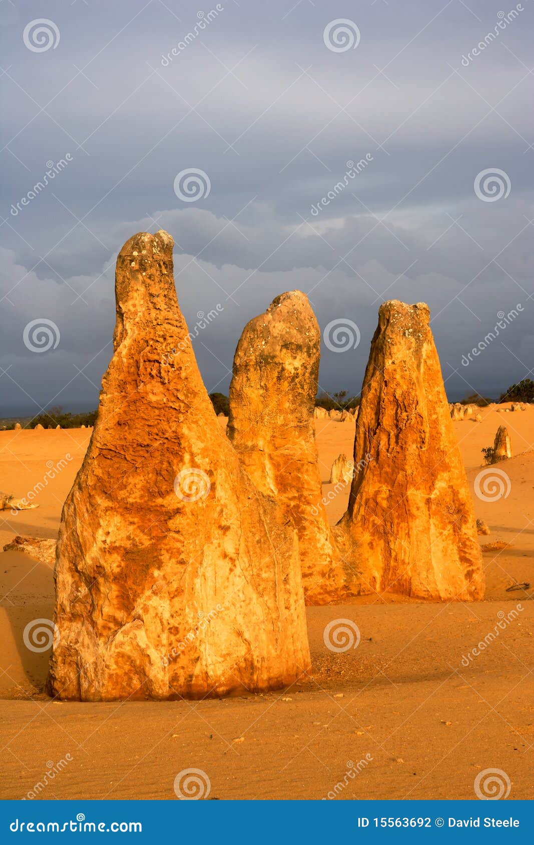 The Pinnacles stock photo. Image of formation, rocks - 15563692