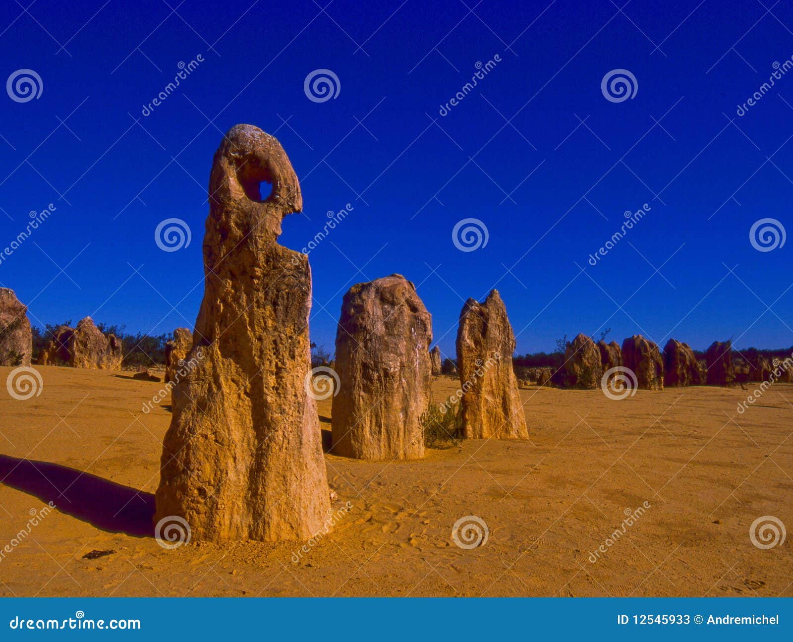 The Pinnacles in Western Australia Stock Image - Image of aussie ...