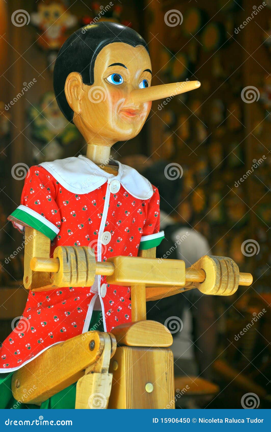 Pinocchio editorial image. Image of dummy, adventure - 15906450