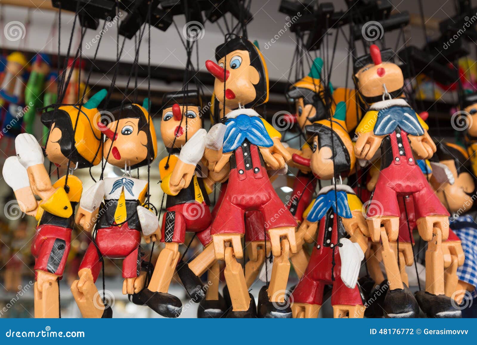 Pinocchio puppet dolls editorial photography. Image of souvenir - 48176772