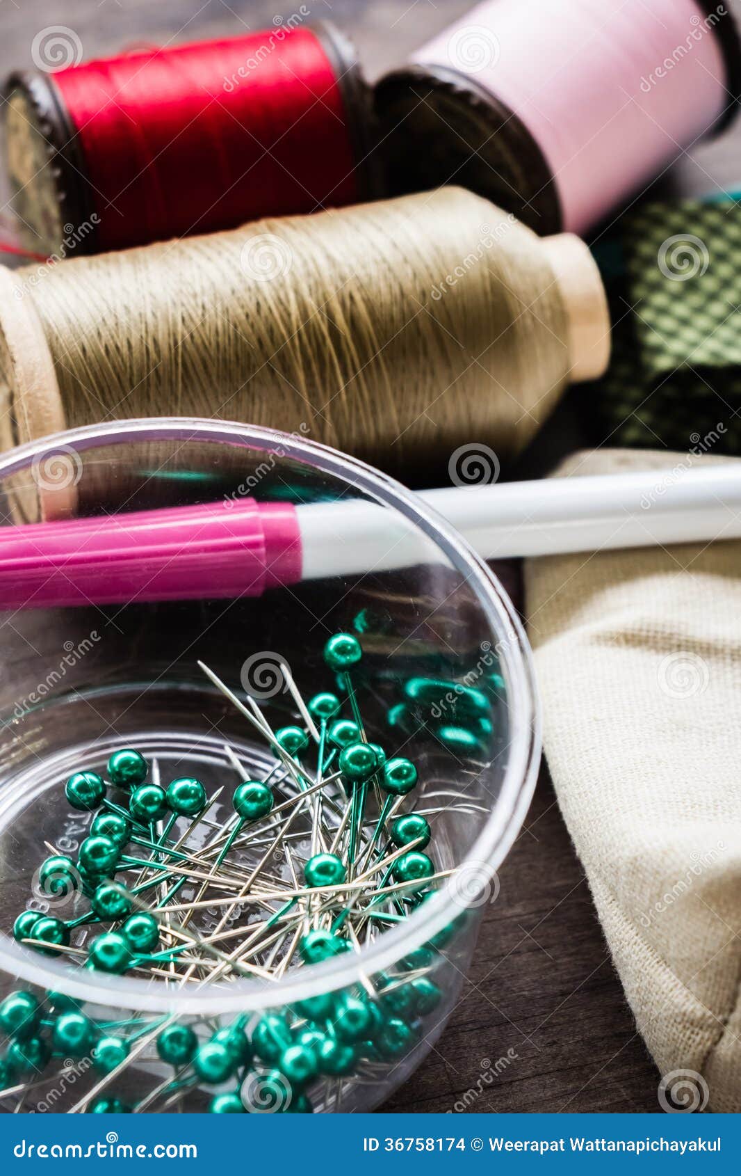 Pins and thread stock photo. Image of craftsmanship, pins - 36758174