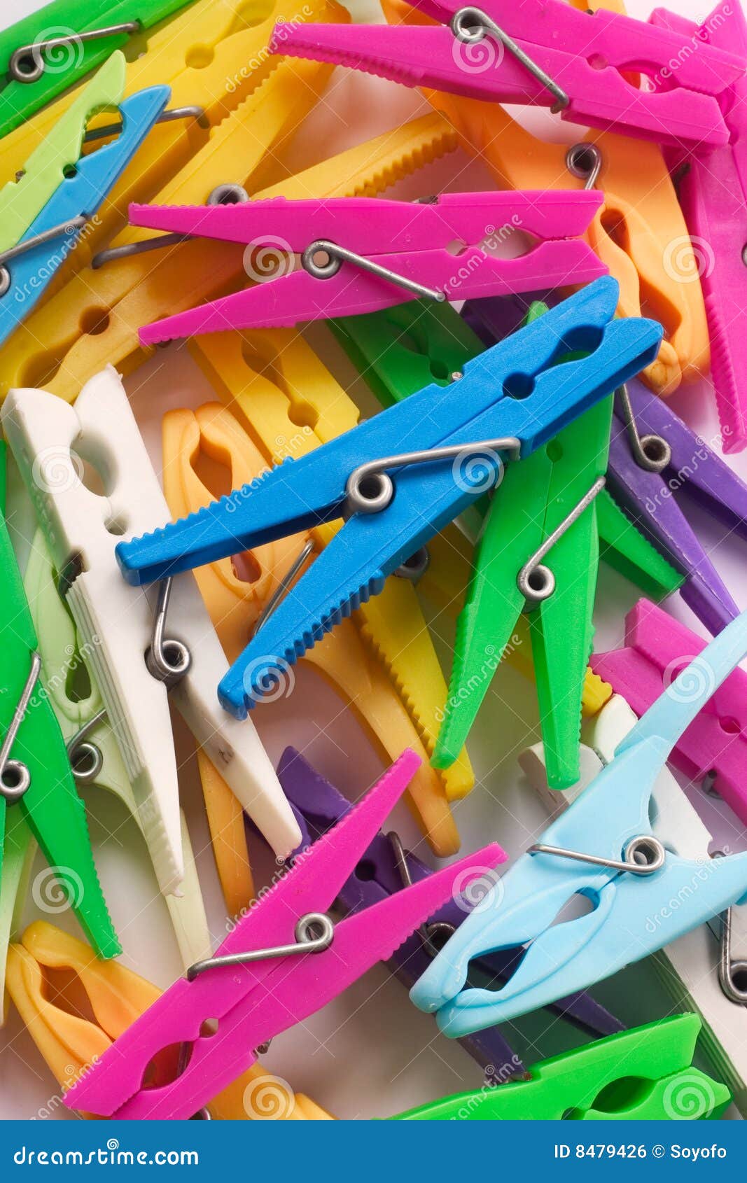 Pinzas para la ropa foto de archivo. Imagen de formas - 8479426