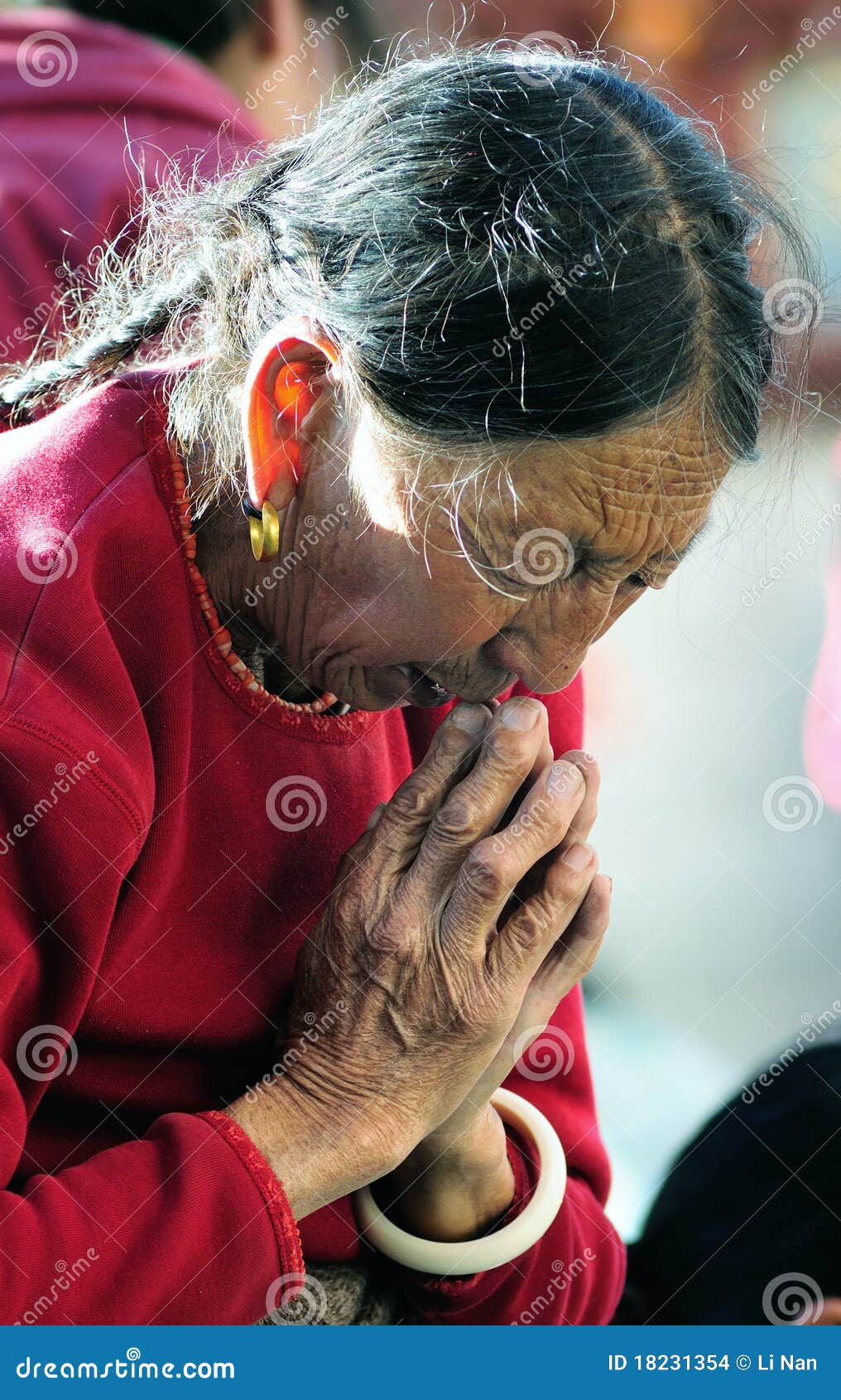 Pious Tibet Prayer in Jokhang Temple Editorial Stock Image - Image of ...