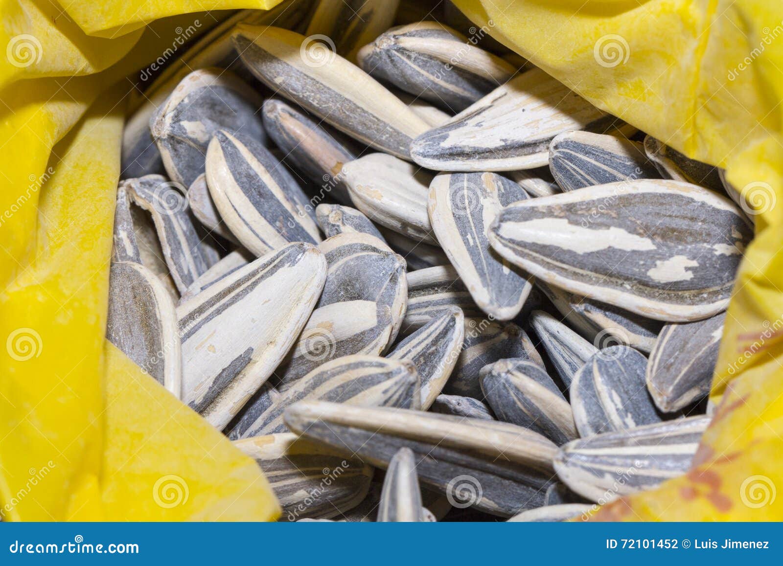 Pipas foto de stock. Imagem de passatempos, fruta, amarelo - 72101452