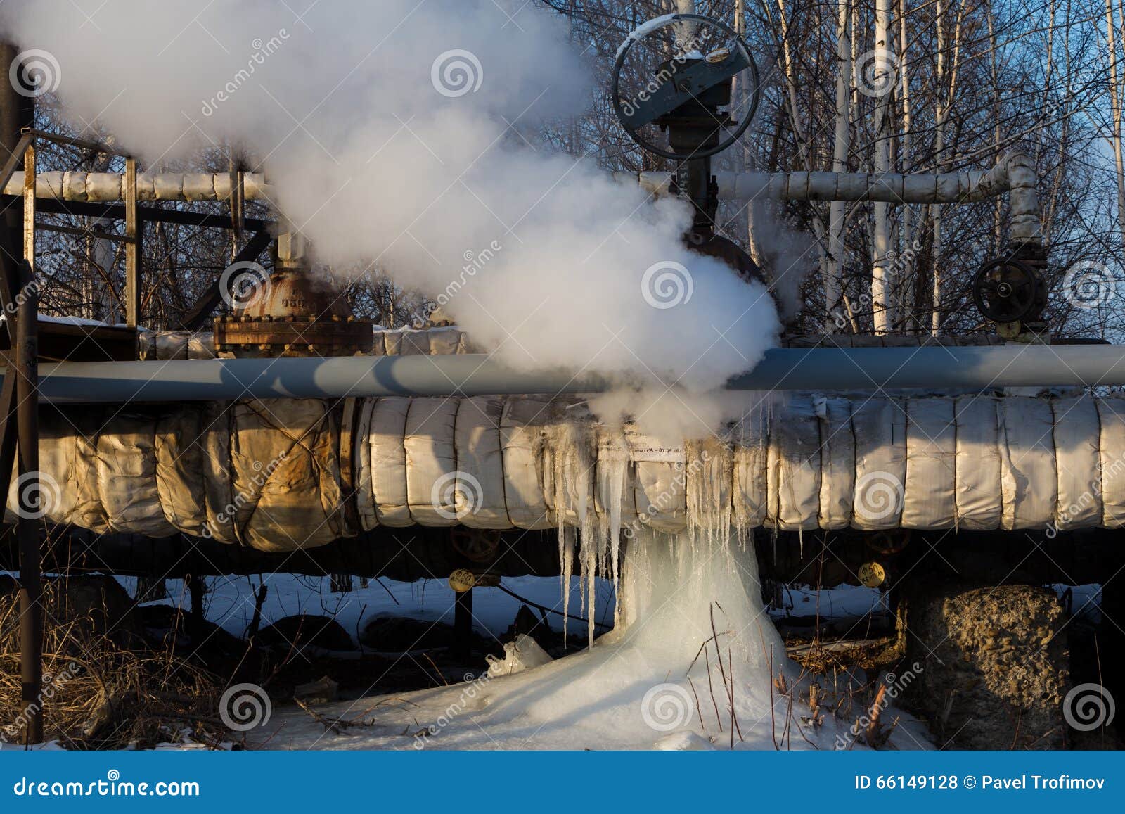 Pipe Breakage Running Hot Water Stock Photo - Image of disaster, break ...