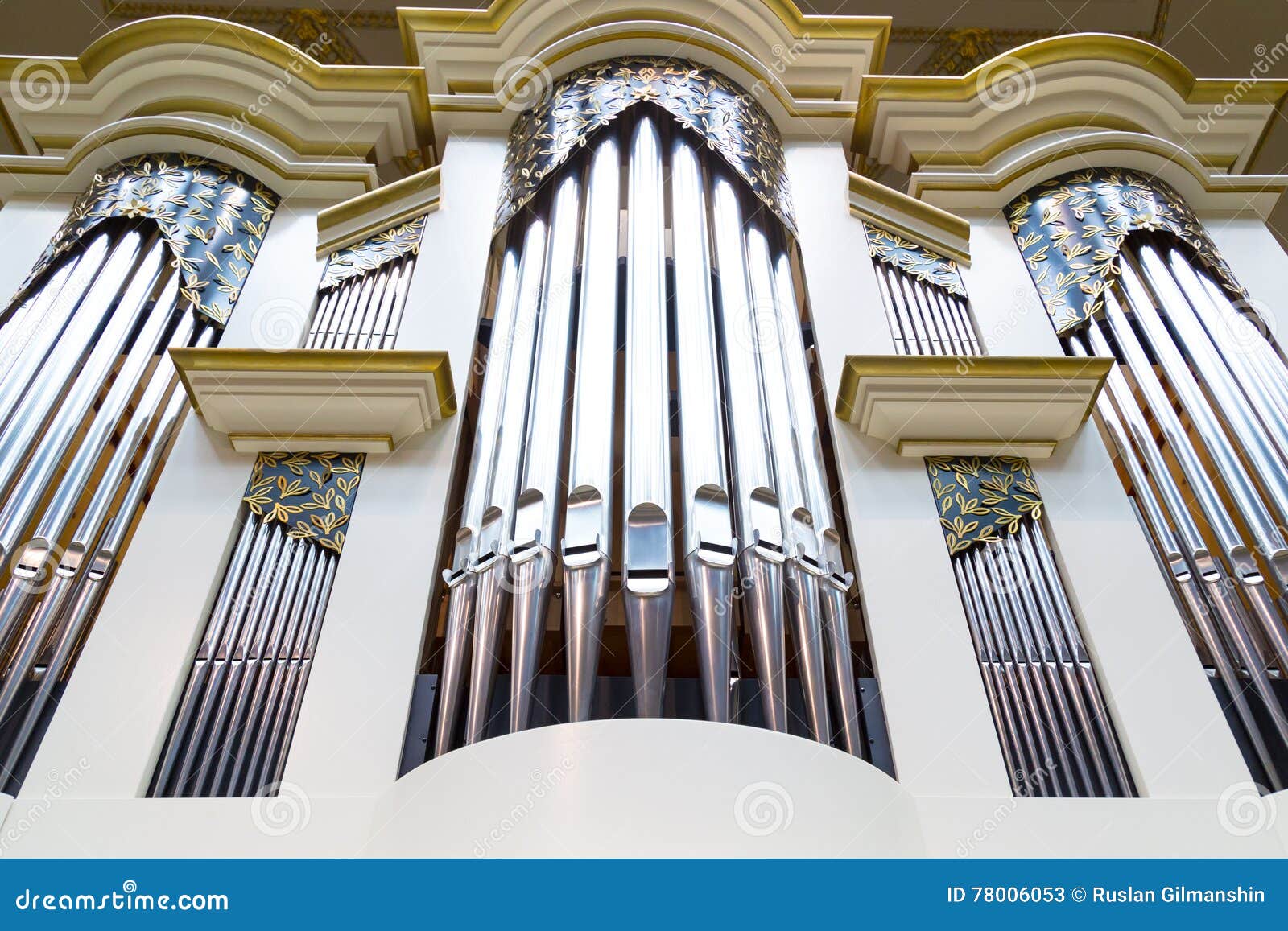 Pipe Organ in the Concert Hall Stock Image - Image of musical ...