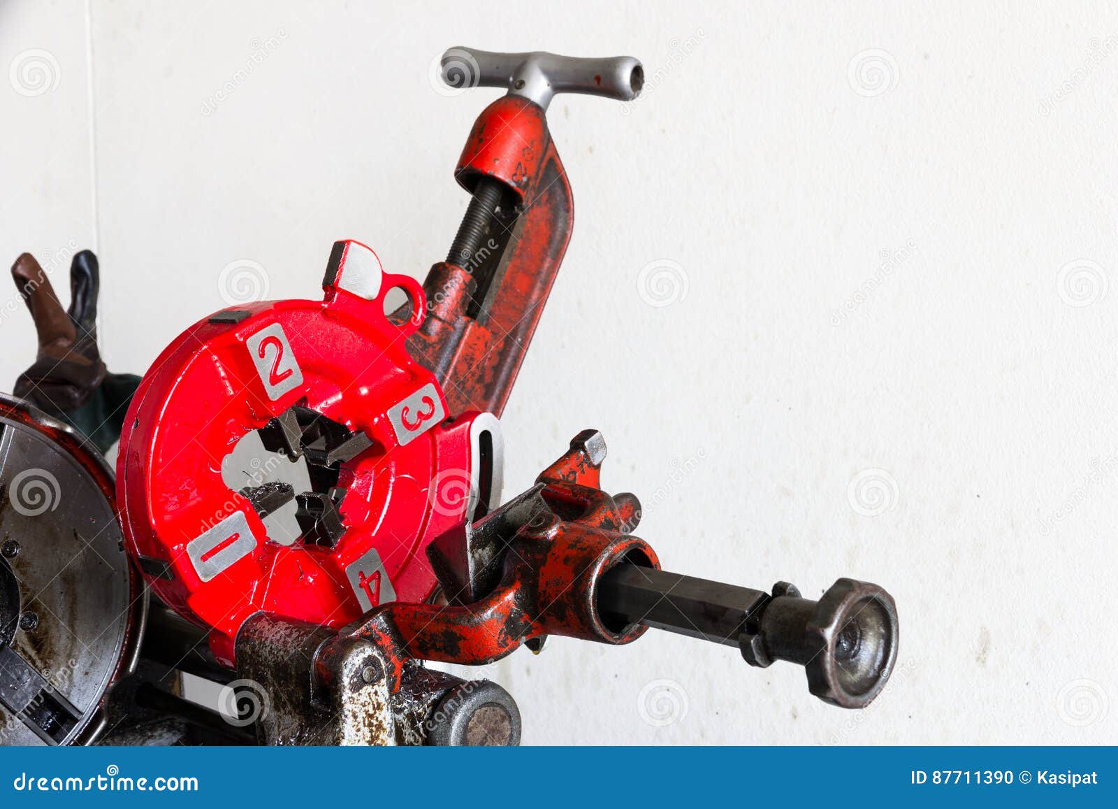 Pipe Threading Machine Royalty-Free Stock Photography | CartoonDealer ...