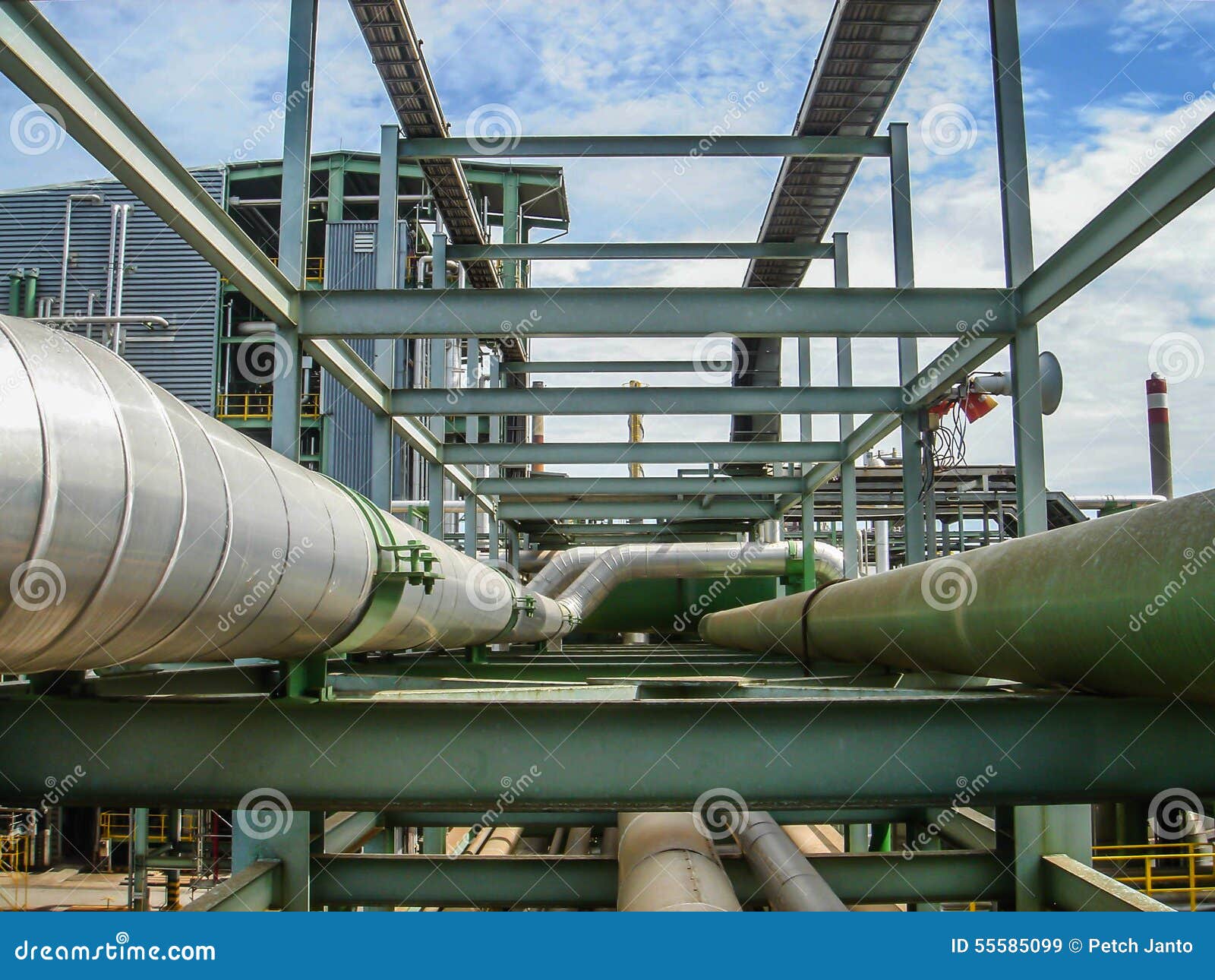 Pipeline on the Pipe Rack in Plant Stock Image - Image of petrochemical ...