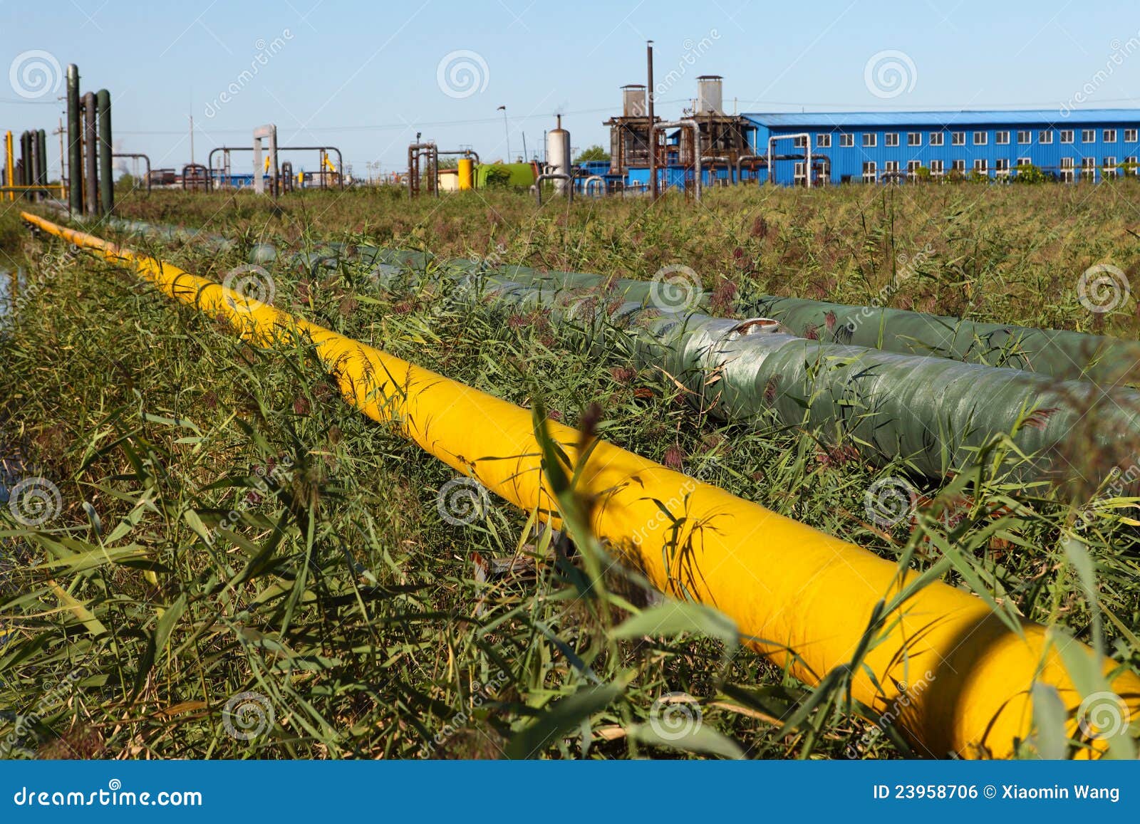 Pipeline and storage tanks stock photo. Image of pipeline - 23958706