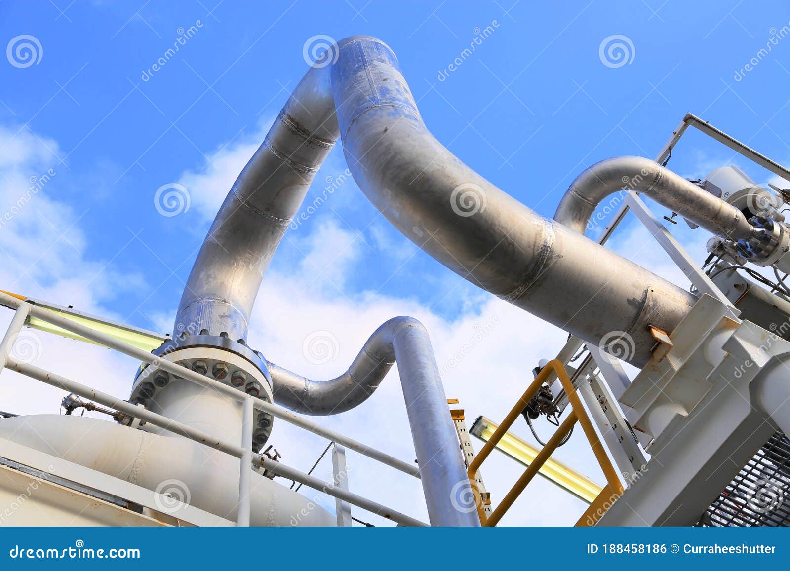 Pipelines On Oil And Gas Platform For Production, Oil And Gas Process ...