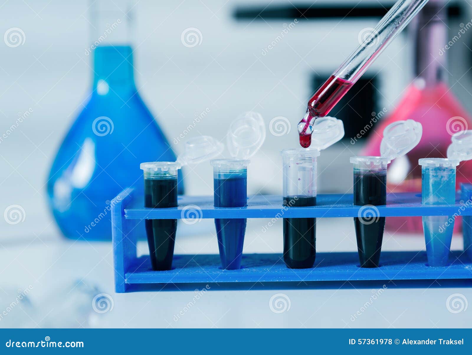 Pipette with Drop of Color Liquid and Microtubes Stock Photo - Image of ...