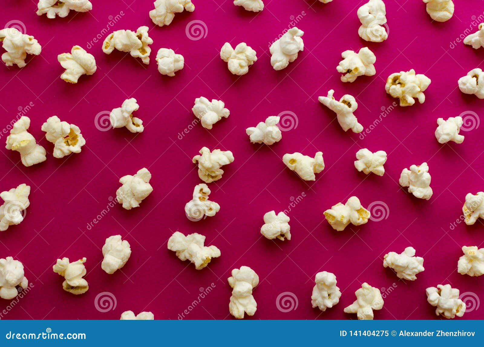 Pipoca No Fundo Cor-de-rosa Imagem de Stock - Imagem de vista, salgado ...