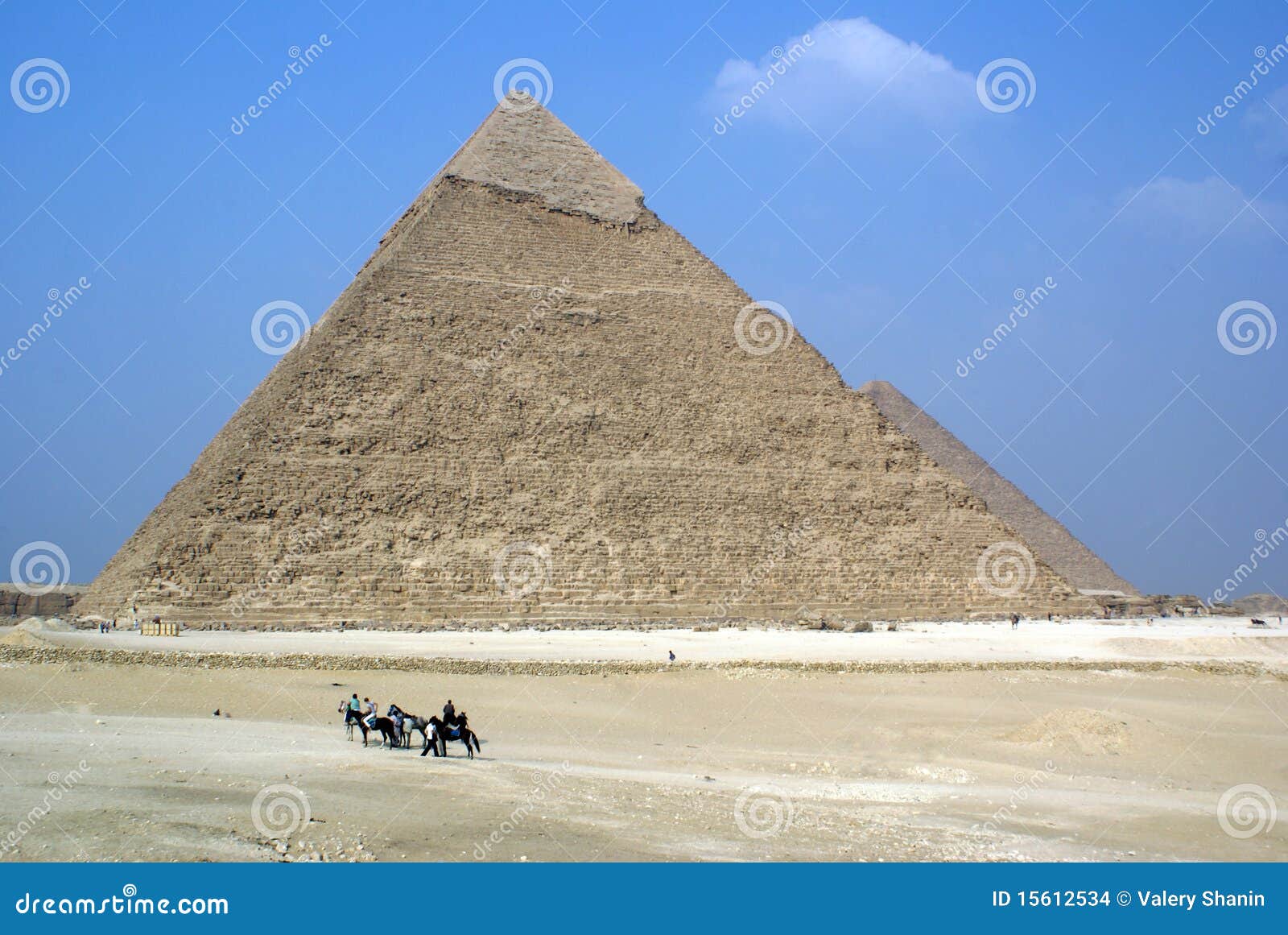 Piramids fotografia stock. Immagine di egiziano, faraone - 15612534