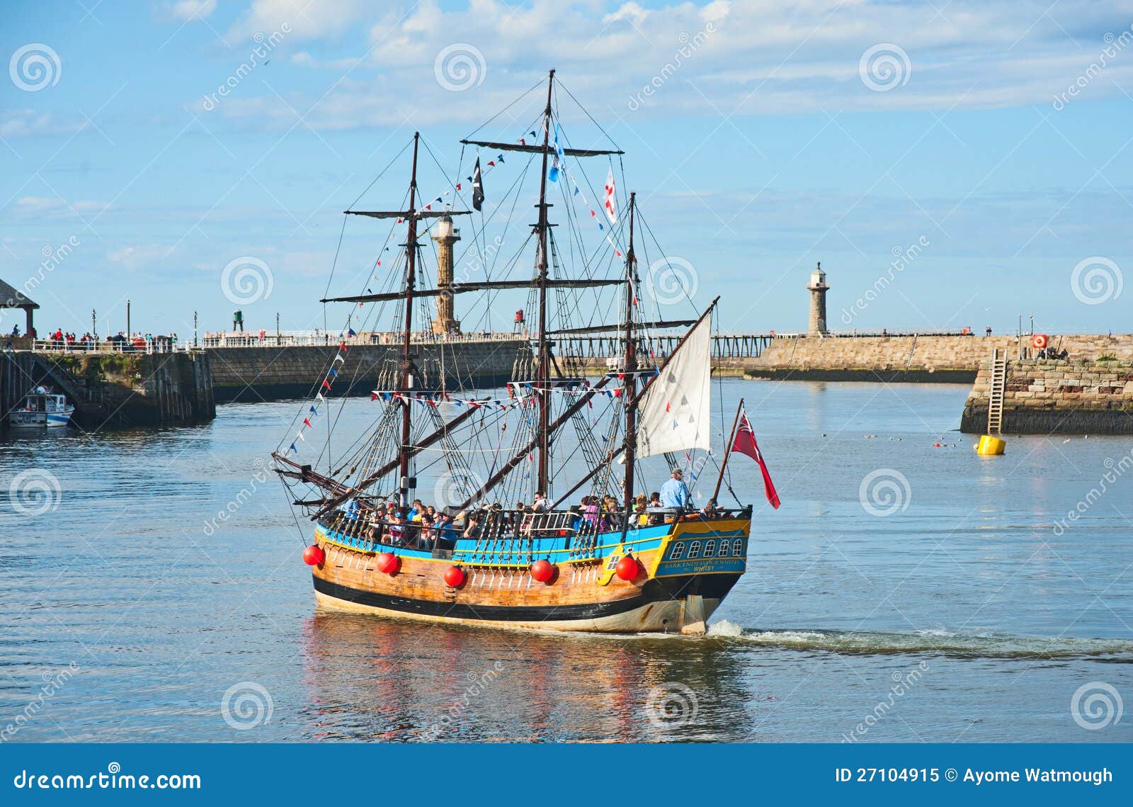 Pirate Galleon: Trips Round the Bay at Whitby Editorial Image - Image ...