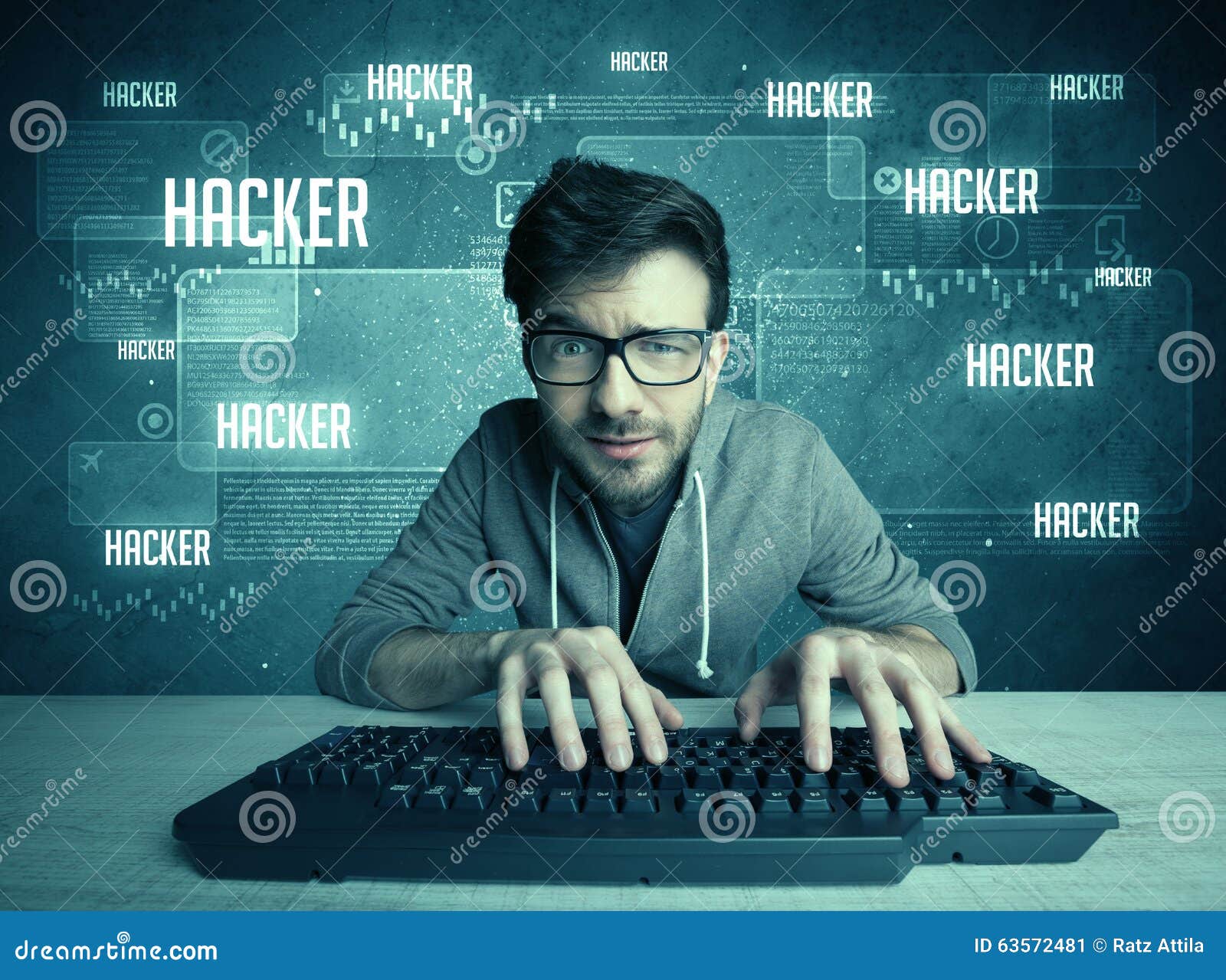 Pirate Informatique Avec Le Clavier Et Les Verres Image stock - Image ...