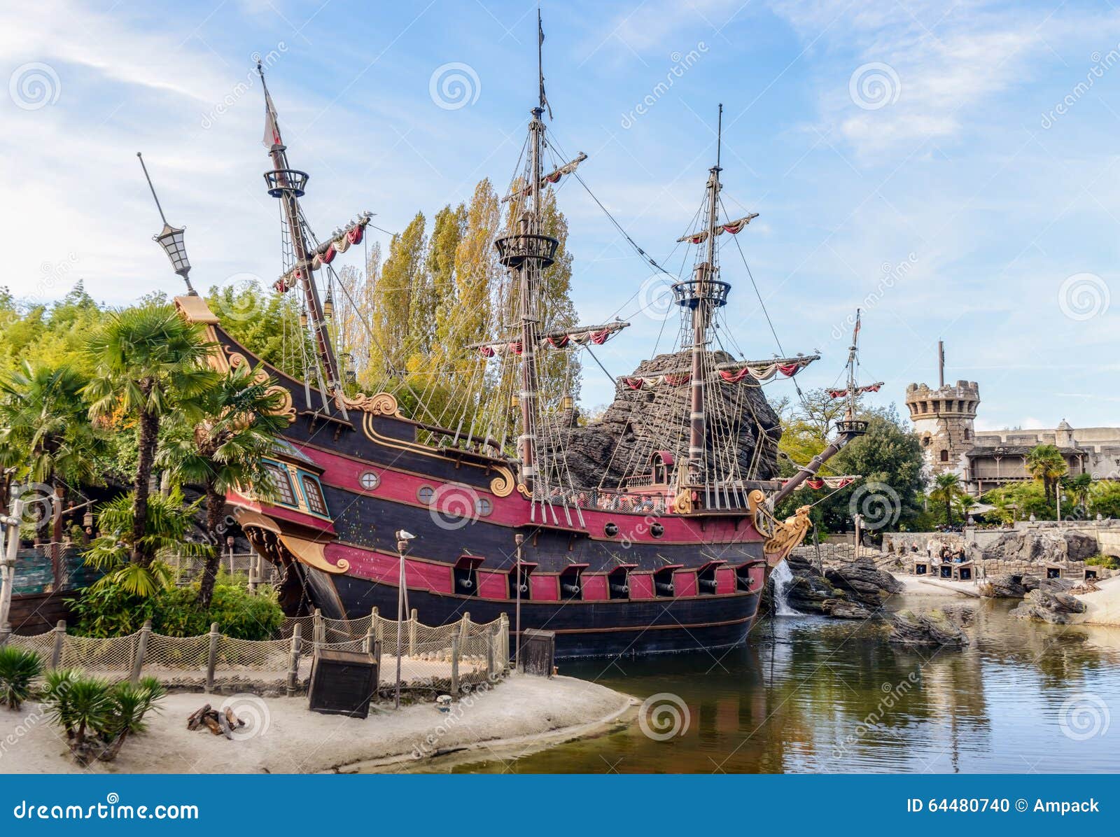 Pirate ship editorial image. Image of france, amusement - 64480740