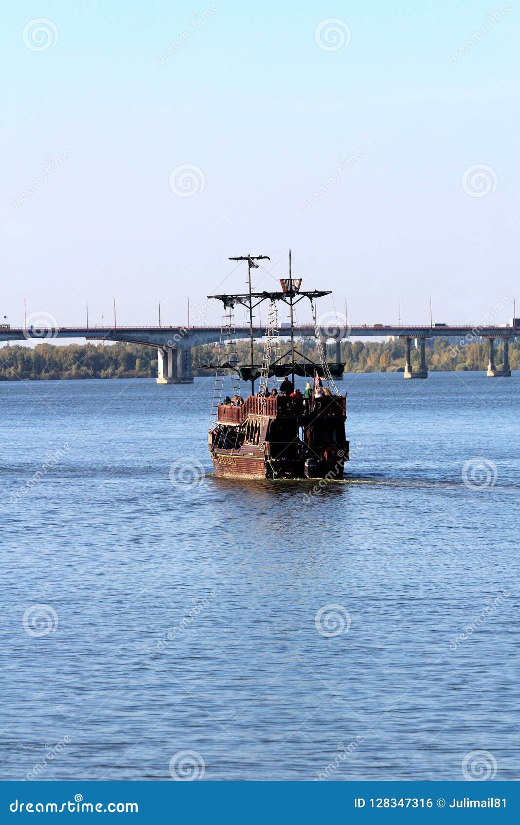 Pirate Ship for a Walk Along the River Floats To the Bridge ...