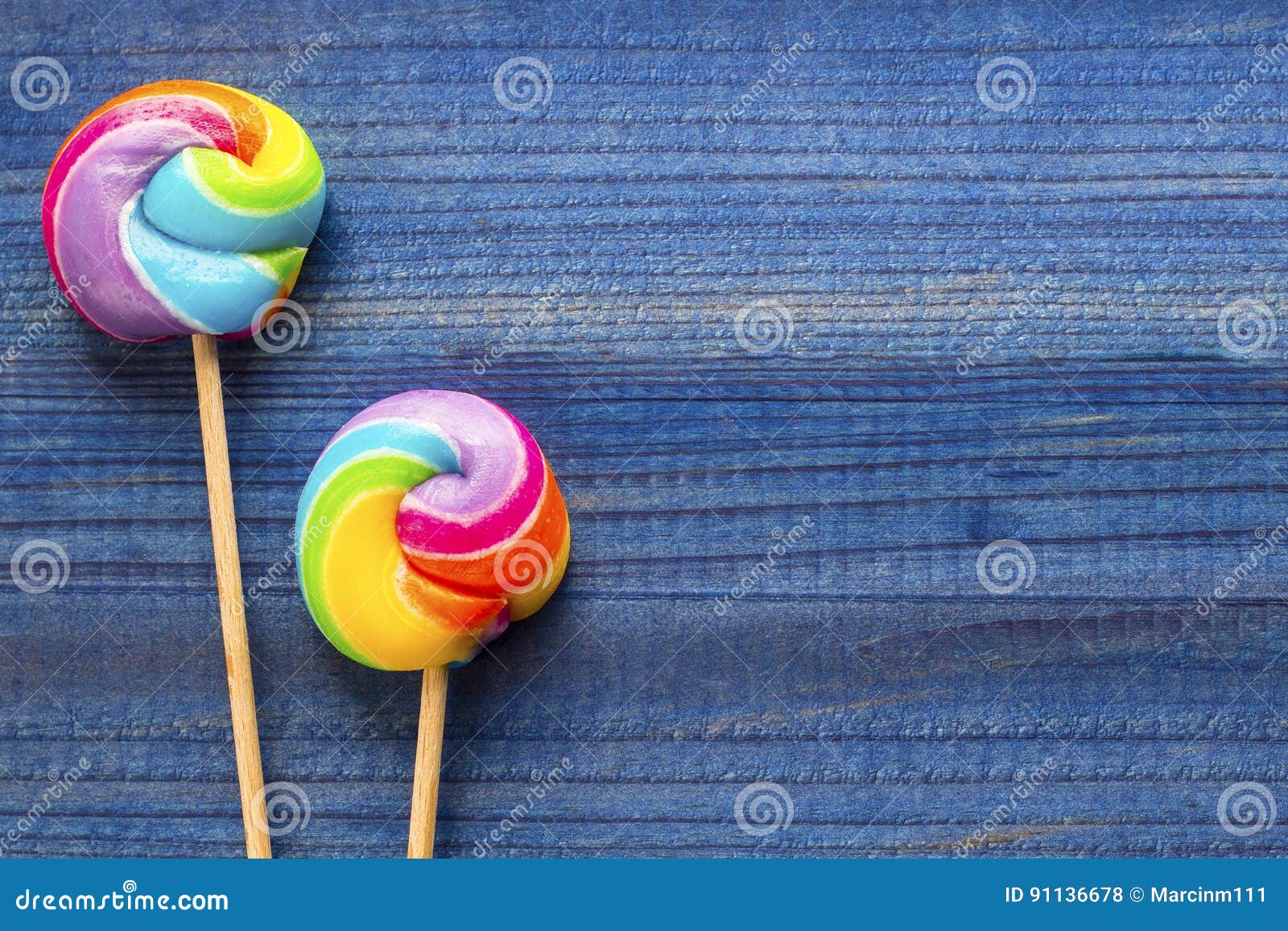 Piruleta Del Color Del Arco Iris Foto de archivo - Imagen de chupete ...