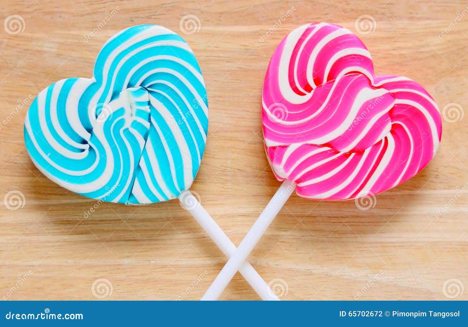 Pirulito do coração foto de stock. Imagem de valentina - 65702672