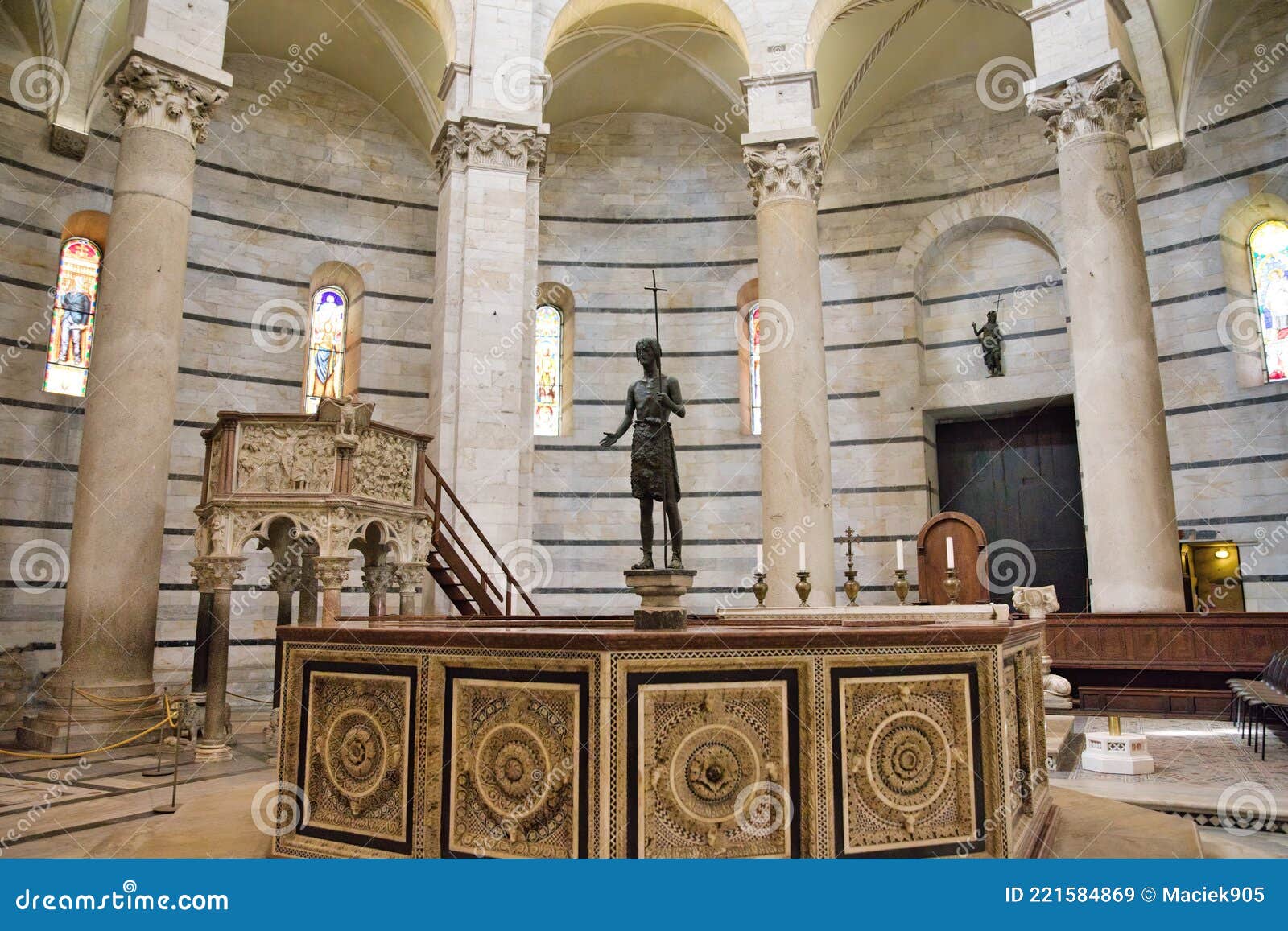 Pisa Baptistery is an Example of Transition from the Romanesque Style ...