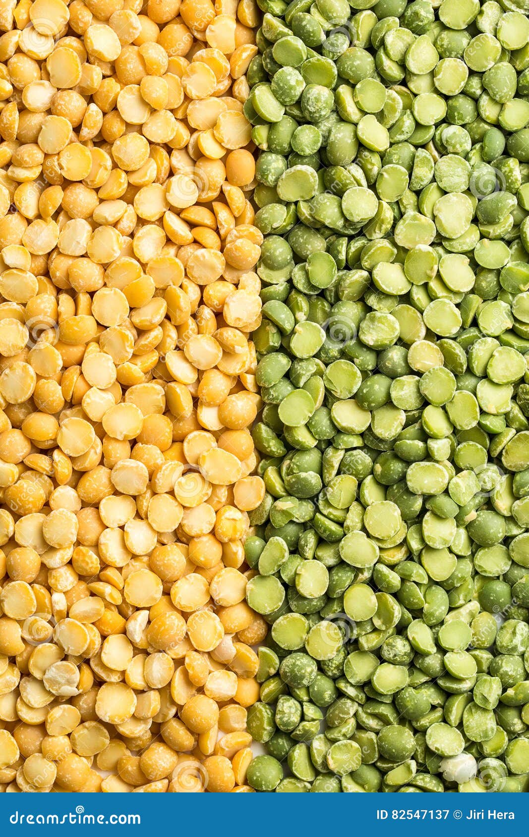 Piselli Gialli E Verdi Di Spaccatura Immagine Stock - Immagine di ...