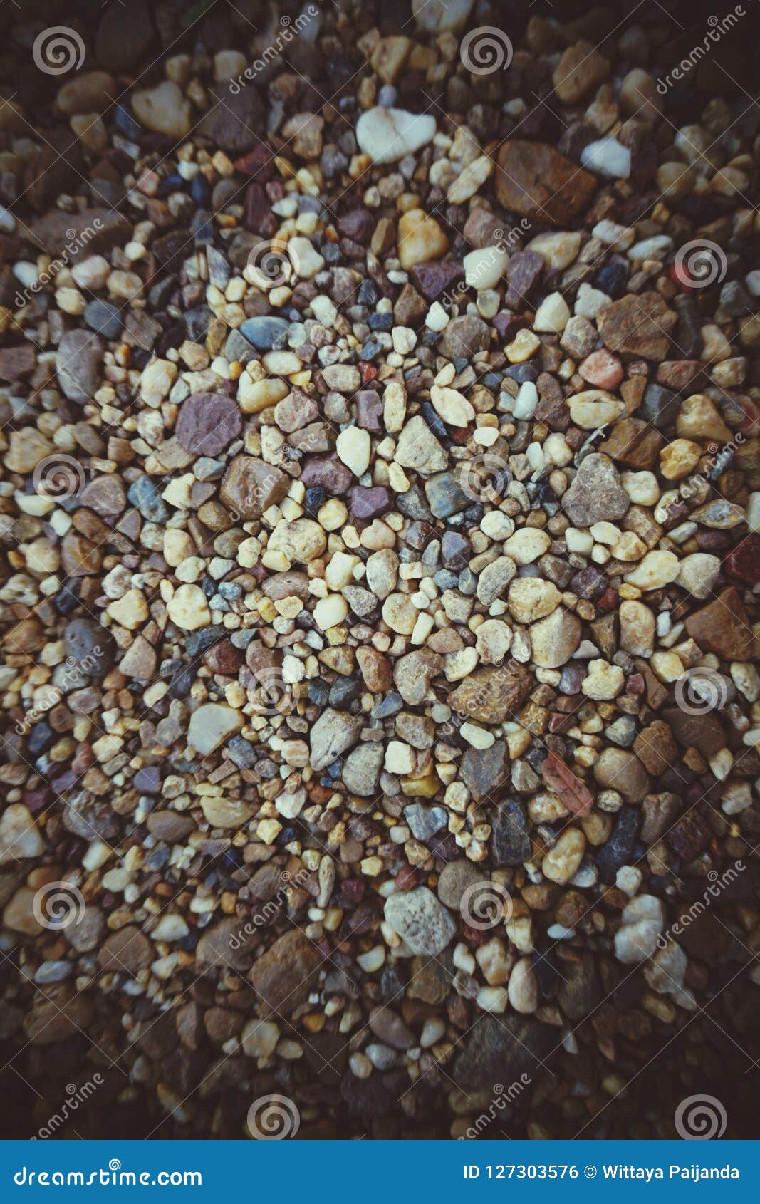 Piso de la grava foto de archivo. Imagen de textura - 127303576
