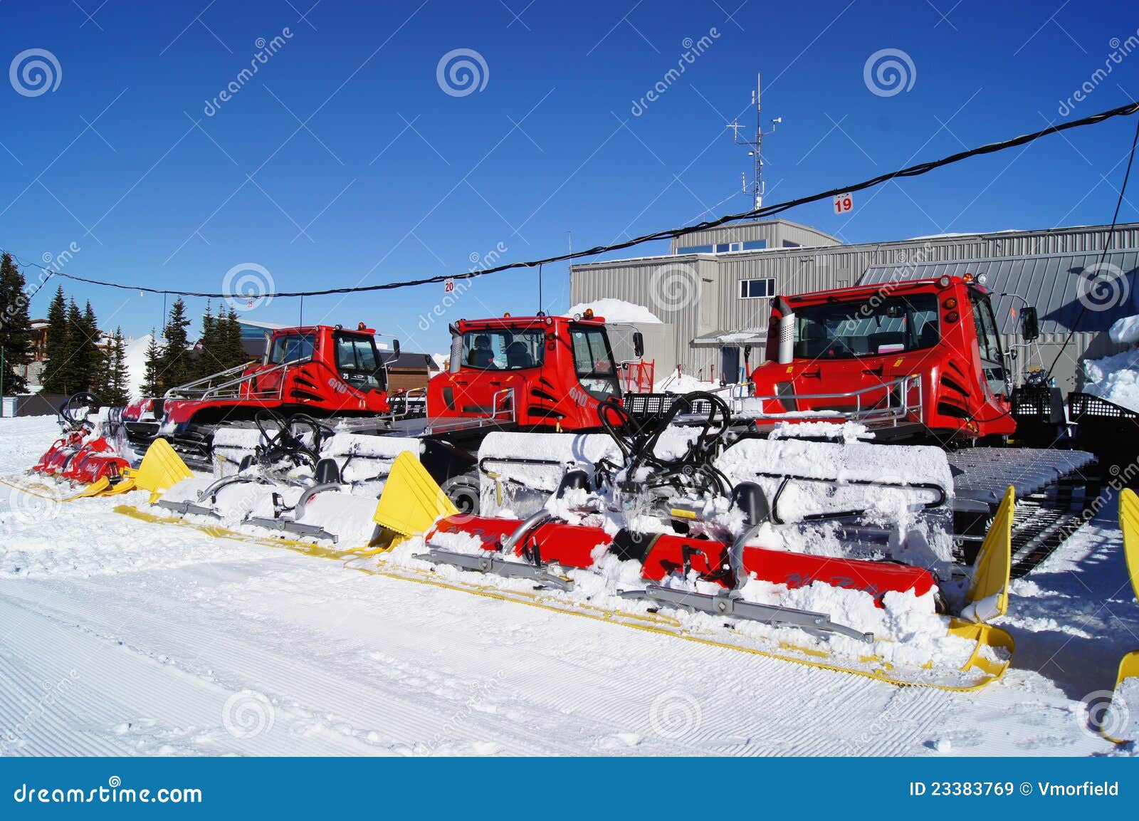 Piste Basher Editorial Photo | CartoonDealer.com #23383807