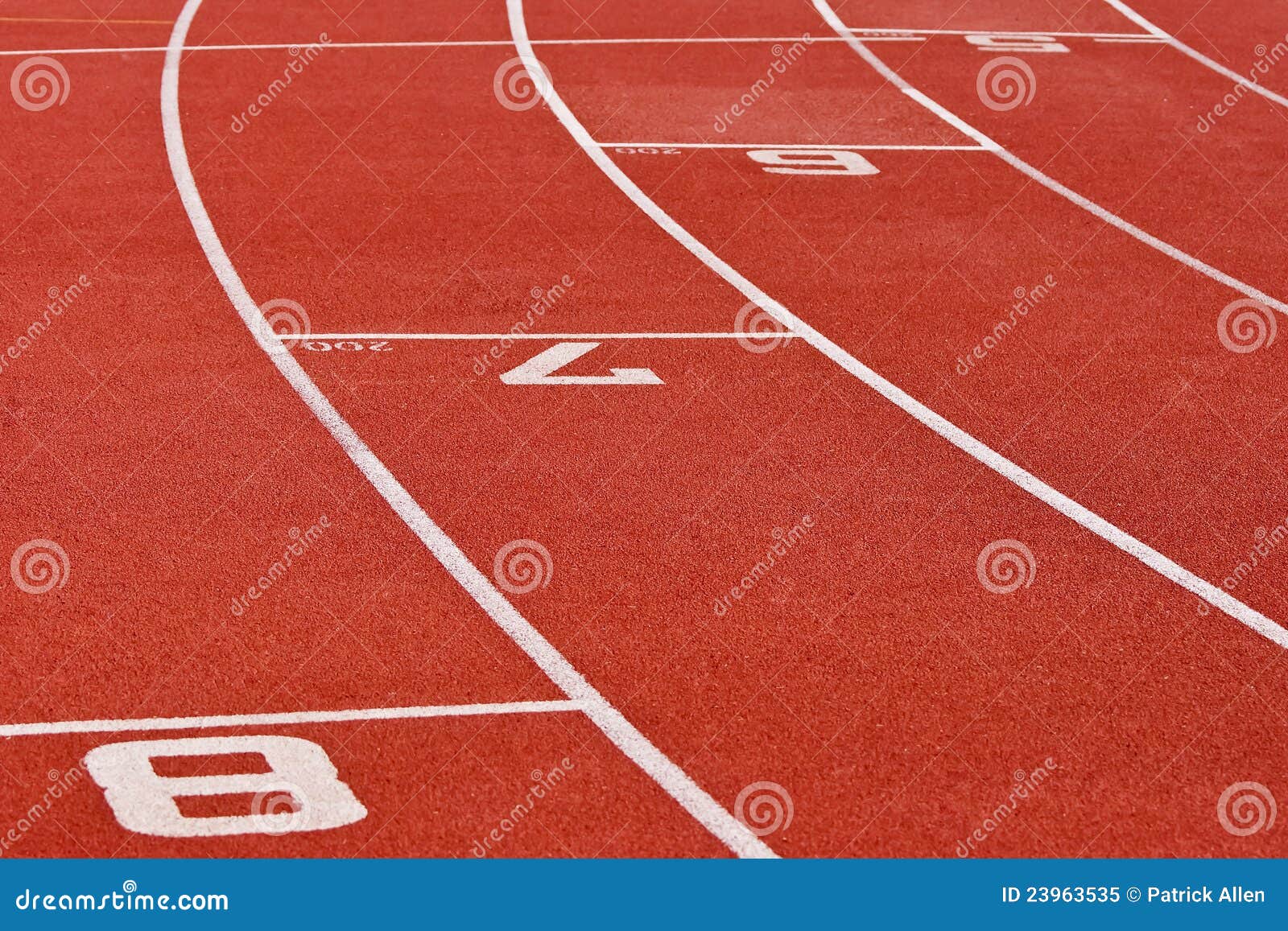 Piste courante ovale image stock. Image du hippodrome - 23963535