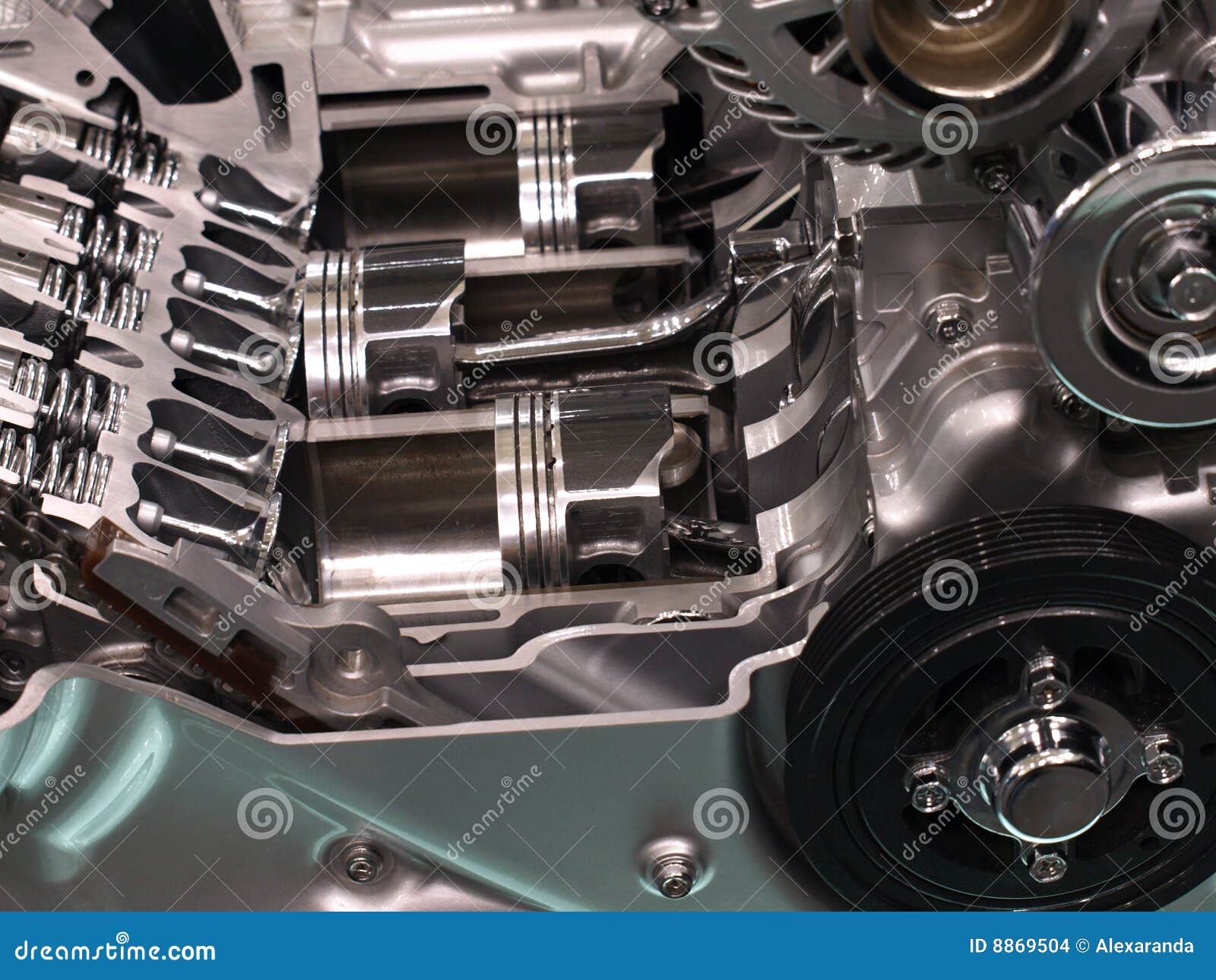 Pistoni in Un Motore Di Automobile Fotografia Stock - Immagine di ...